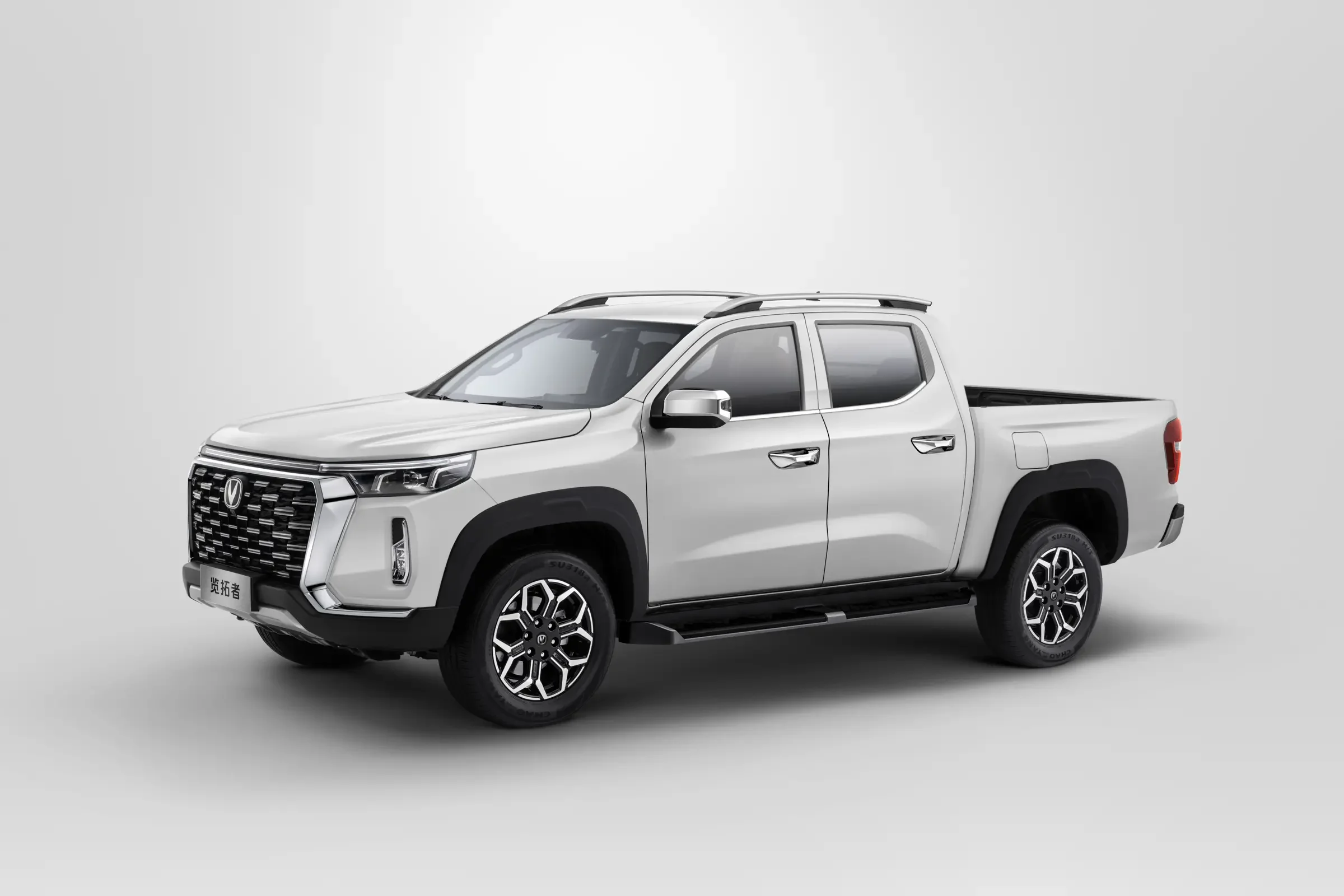 Chinese Pickup Trucks Changan Lantuozhe Sports Pickup Car High Speed ...