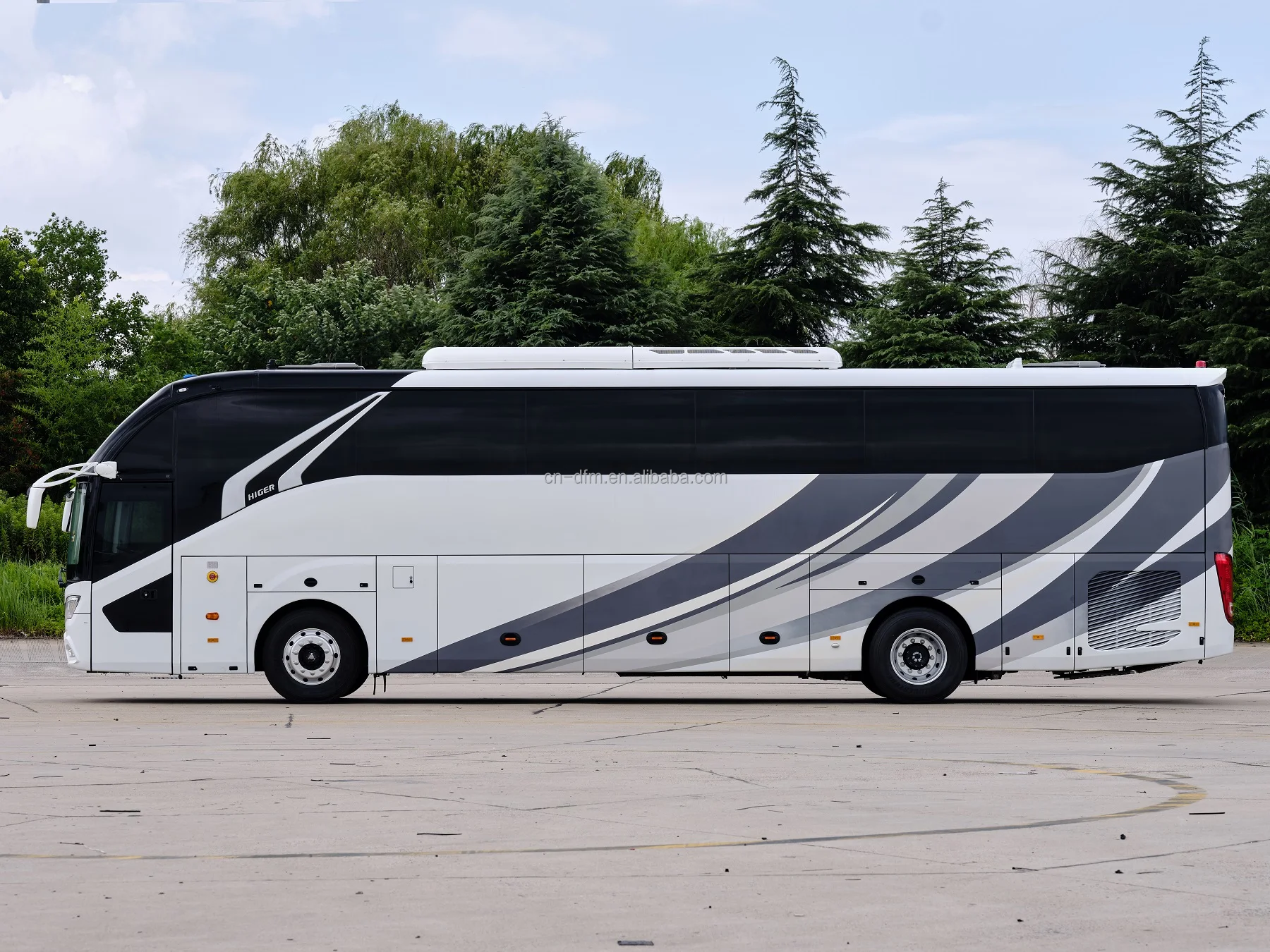 Higer Luxury Coach Bus - 55 Seater LHD New Bus
