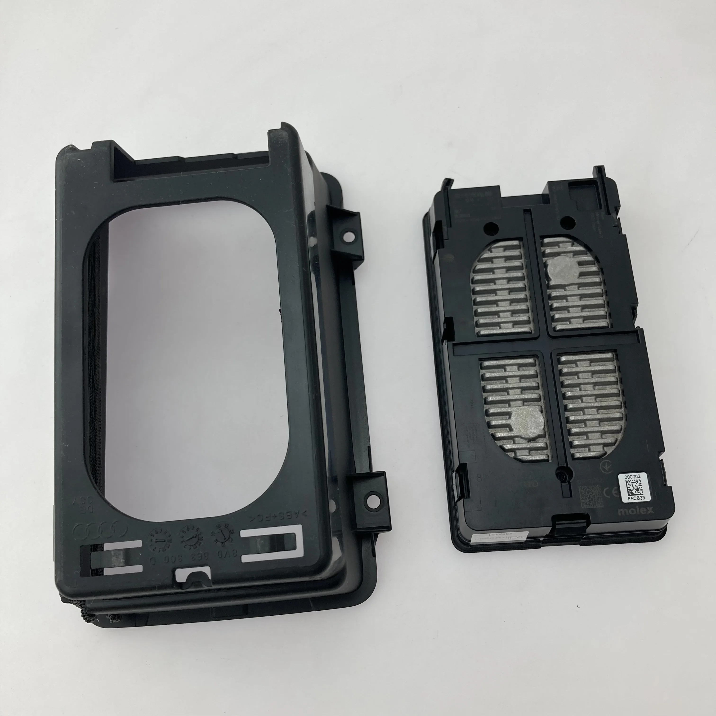 Q2 R8 RS3 TT Original Coupling Antenna Wireless Charger