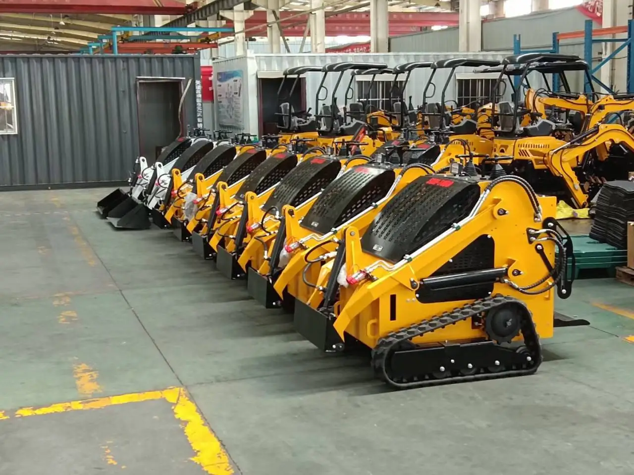 High Efficiency Skid Steer Loaders - Perfect for Farms & Construction