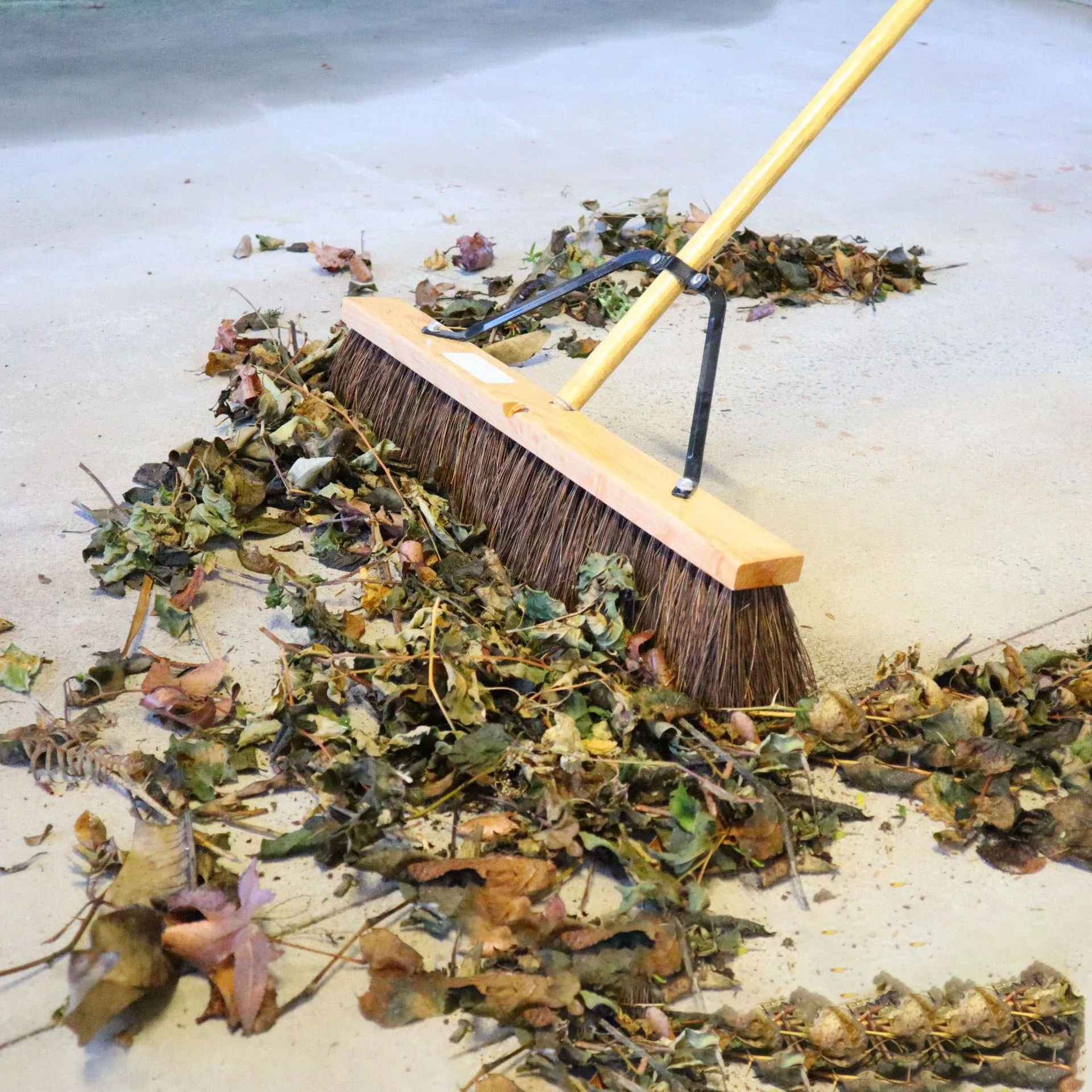 Wooden Broom And Mop Push Heavy Duty Outdoor Palmyra Wood Head Yard ...