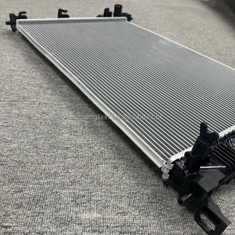 2024 TRAX Engine Radiator Cooling Radiator Auto Spare Parts