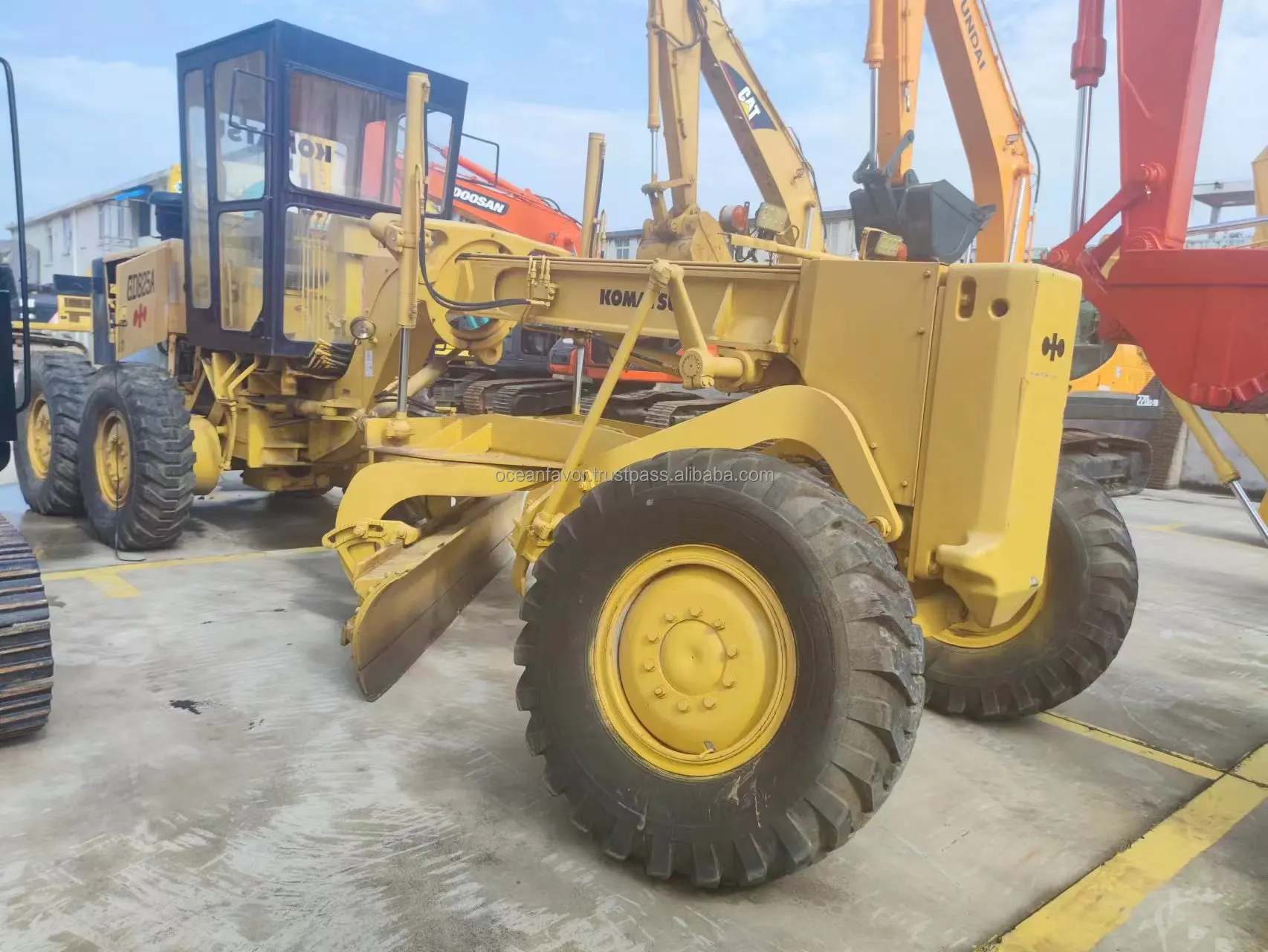 Used Komatsu GD825A Motor Grader - Reliable Construction Machine