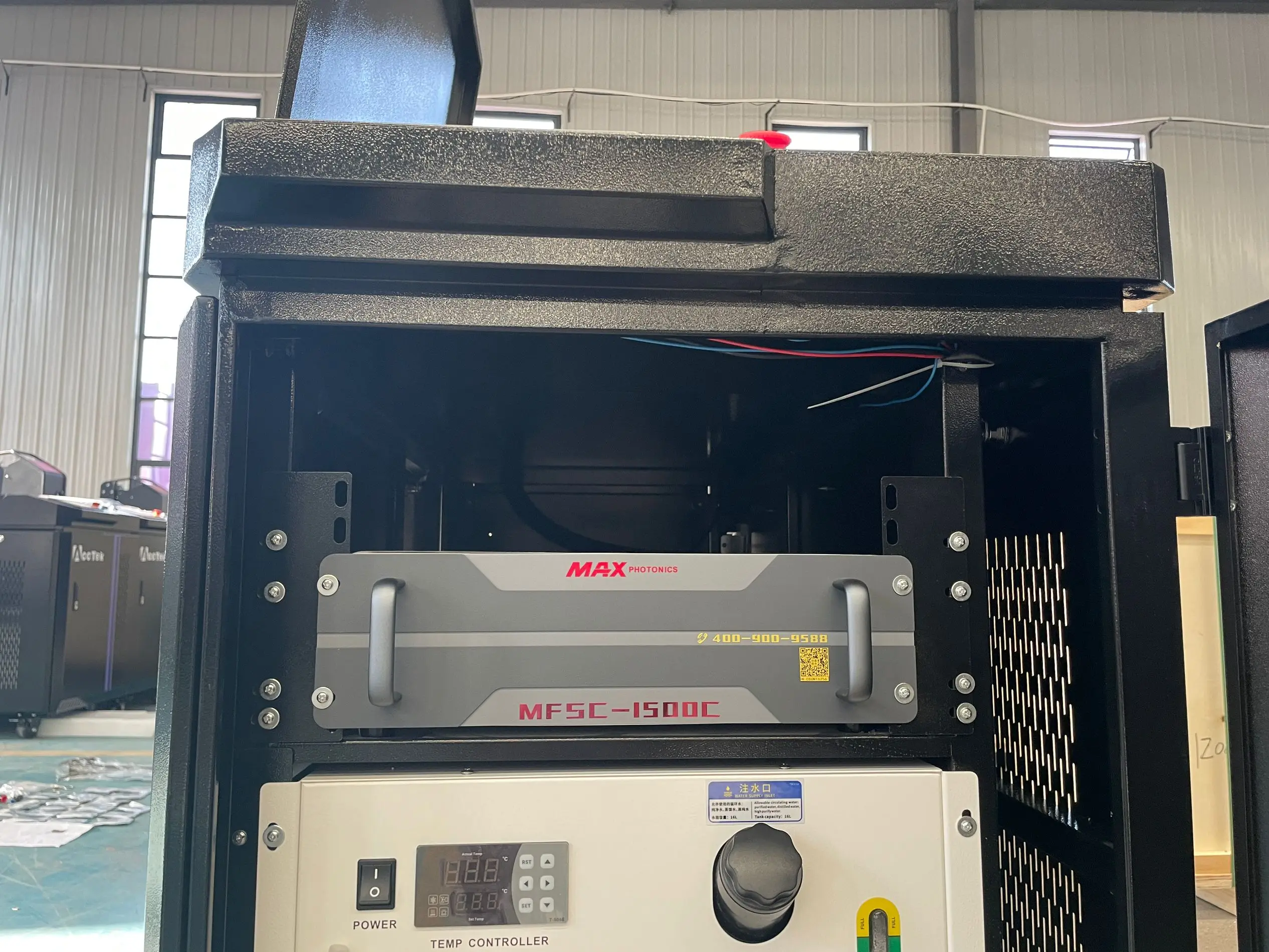 Pulse Laser Cleaner Handheld 500W Pulsed Fiber Laser Cleaning Machine ...