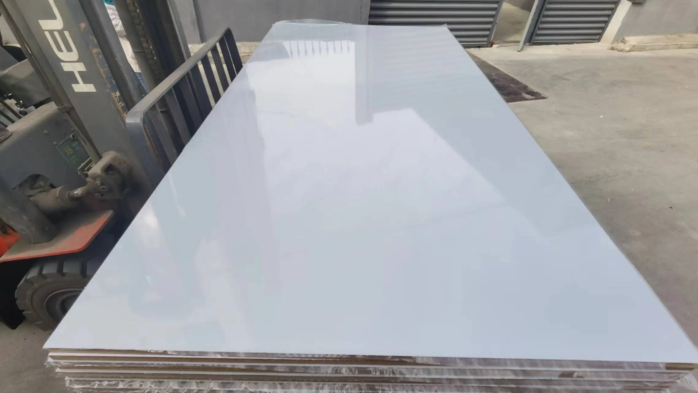 HDF and MDF Boards for Furniture - Durable & Stylish