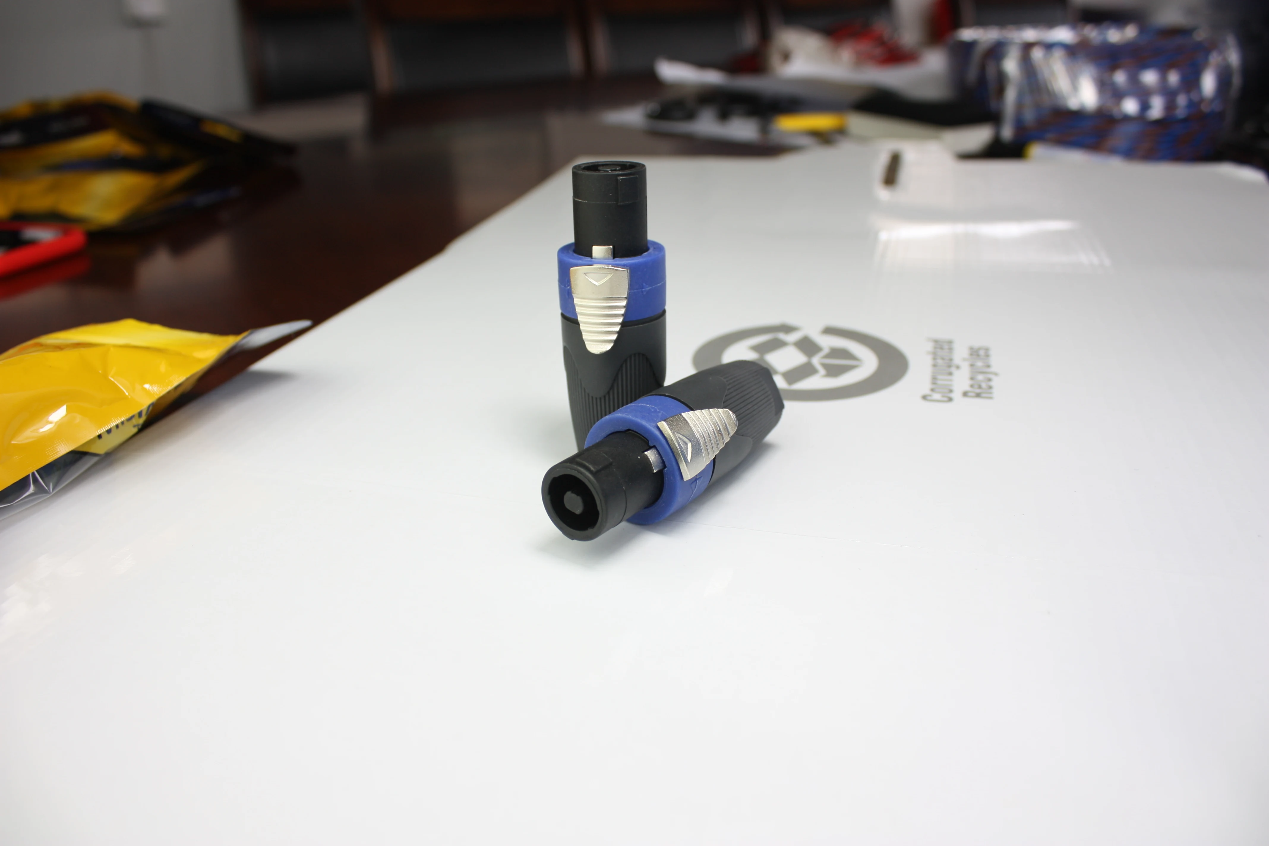 4-pin Male Speaker Cable Wire Plug Adapter Audio Video Connector Copper ...