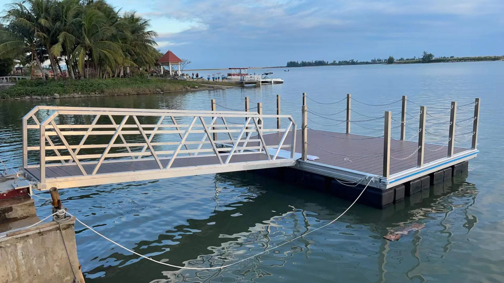 Marine Grade Aluminum Pontoon Dock System with CE Certification ...