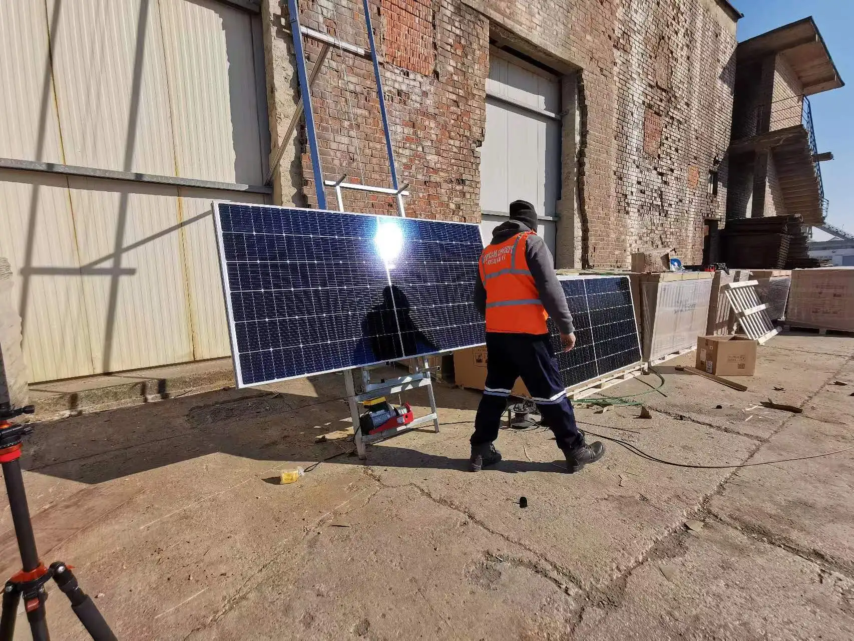 Hot Sale Electric Portable Lift - Solar Panel Ladder Lift Machine