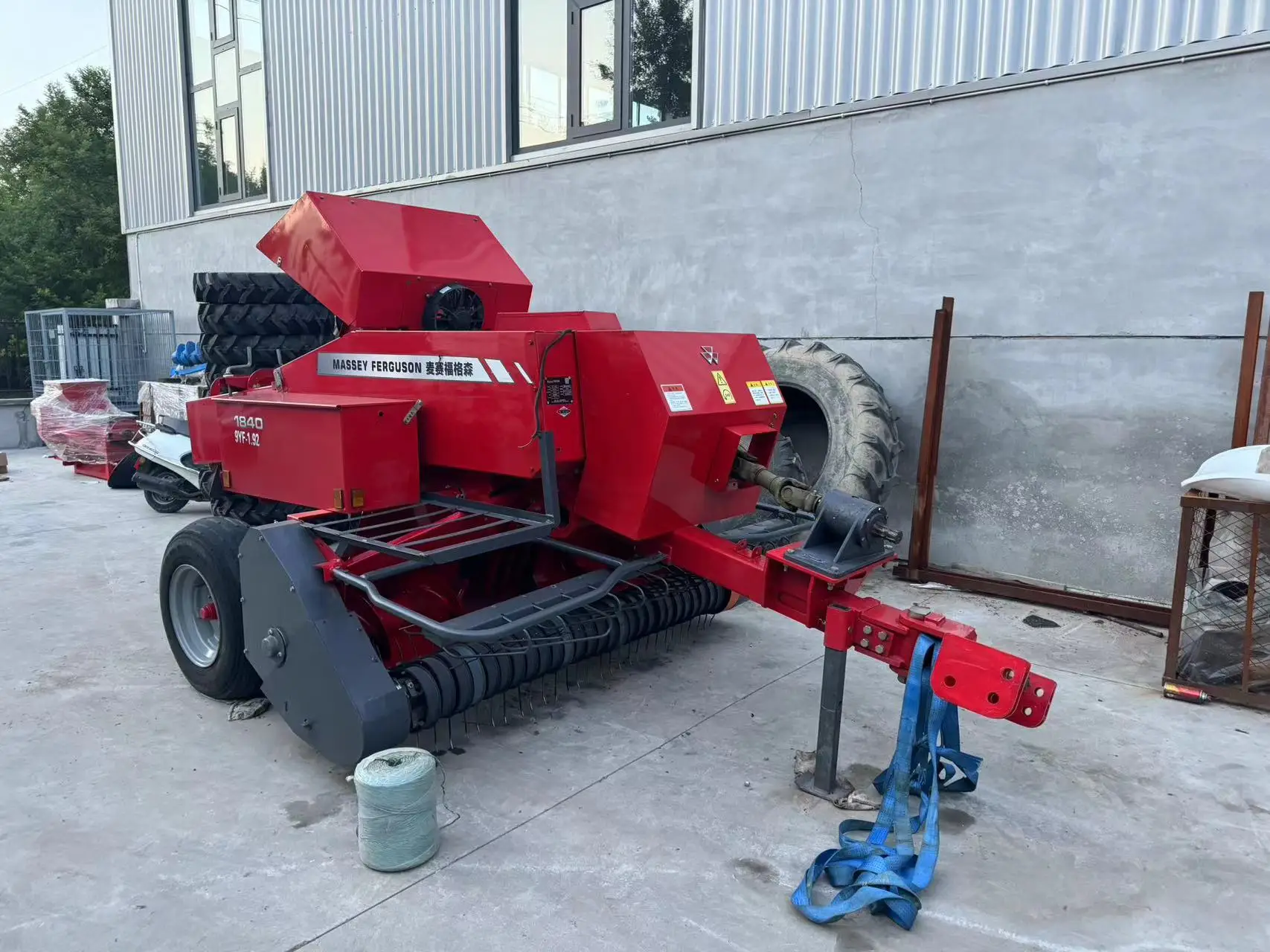 Best Offer Mf 1840 Square Hay Baller Massey Ferguson Hey Baller For ...