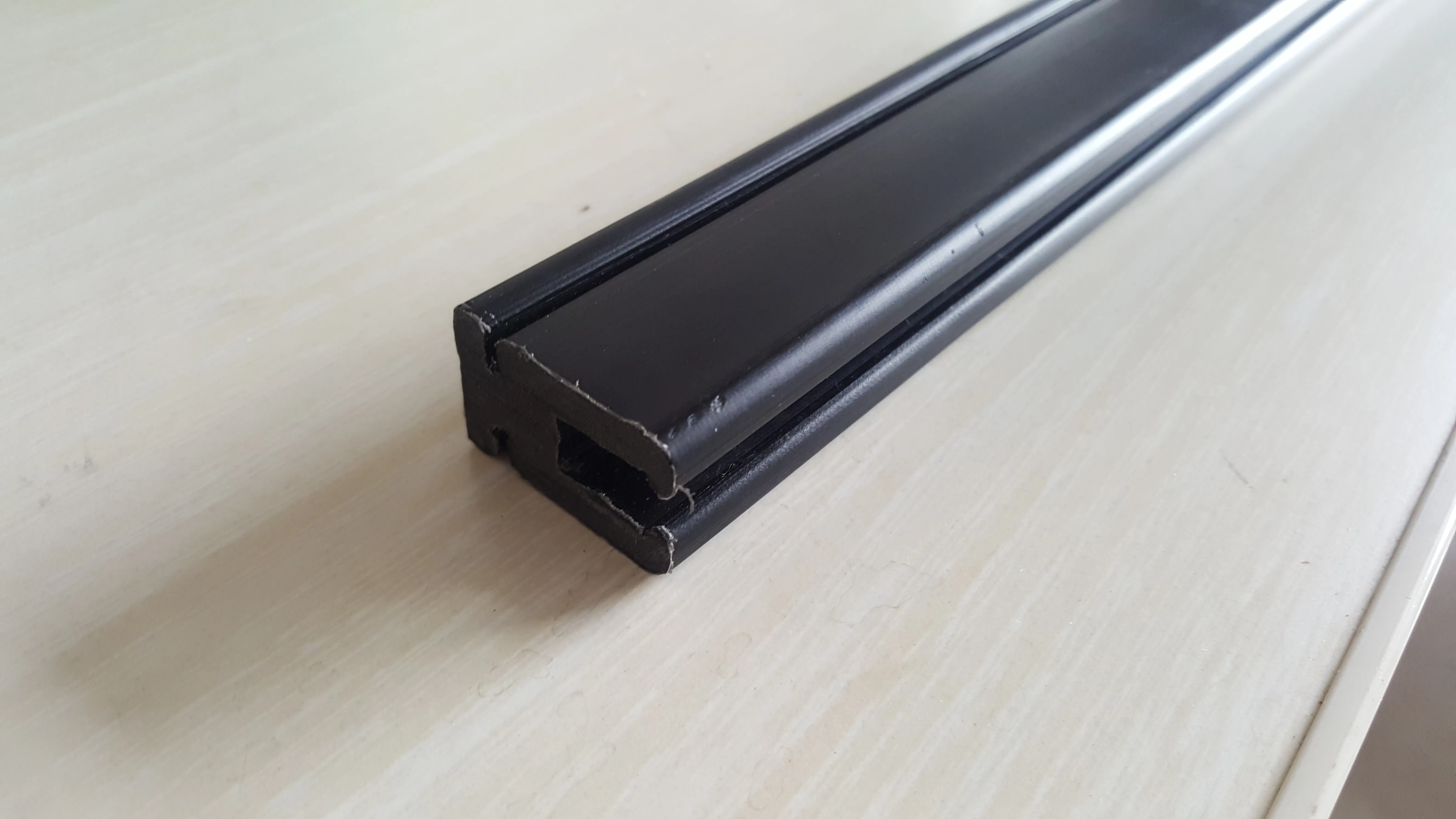 Industrial Self-Repairing Zipper Speed Door Accessories - HDPE Tracks ...