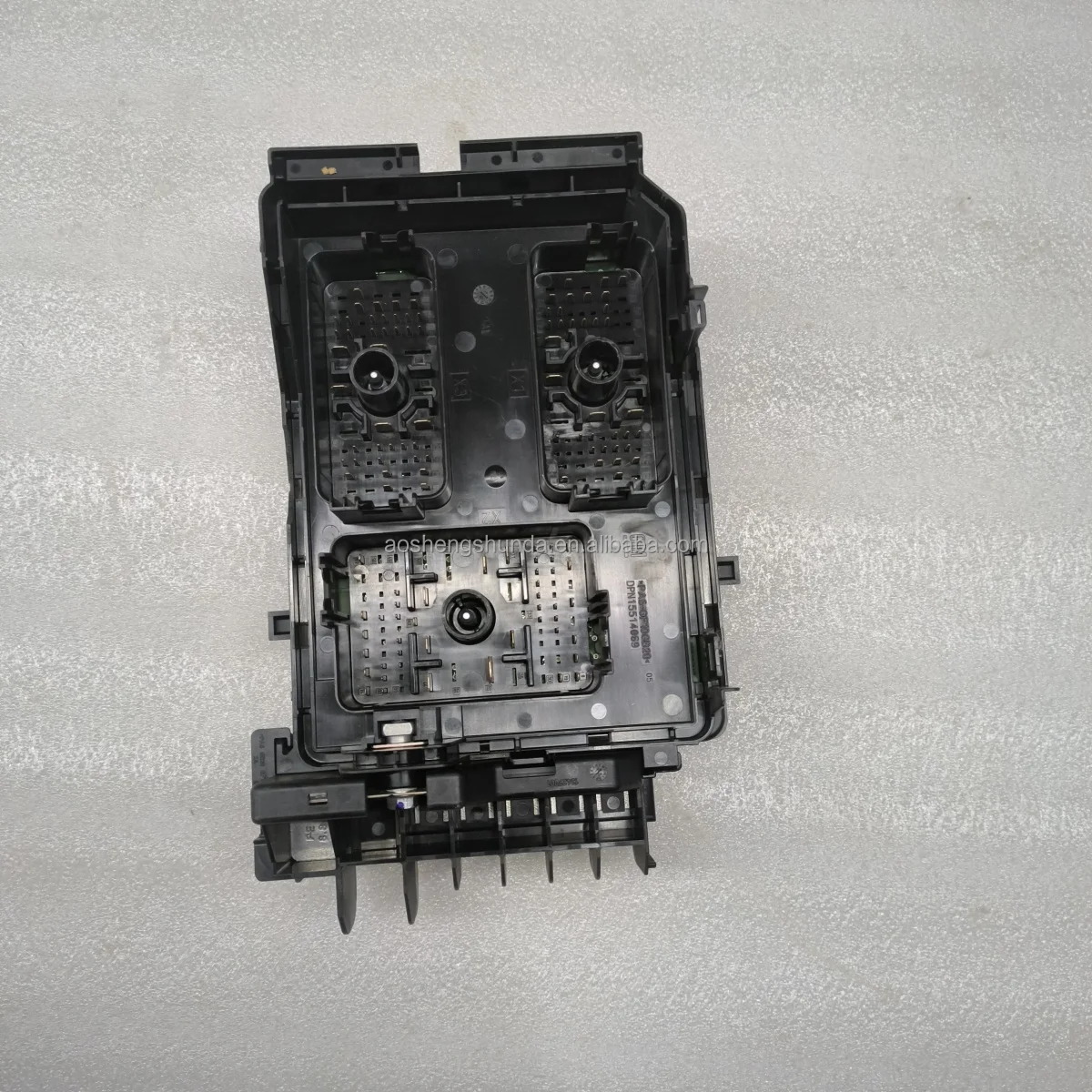 Auto Spare Parts Auto Engine Wiring Harness Junction Box Assembly ...