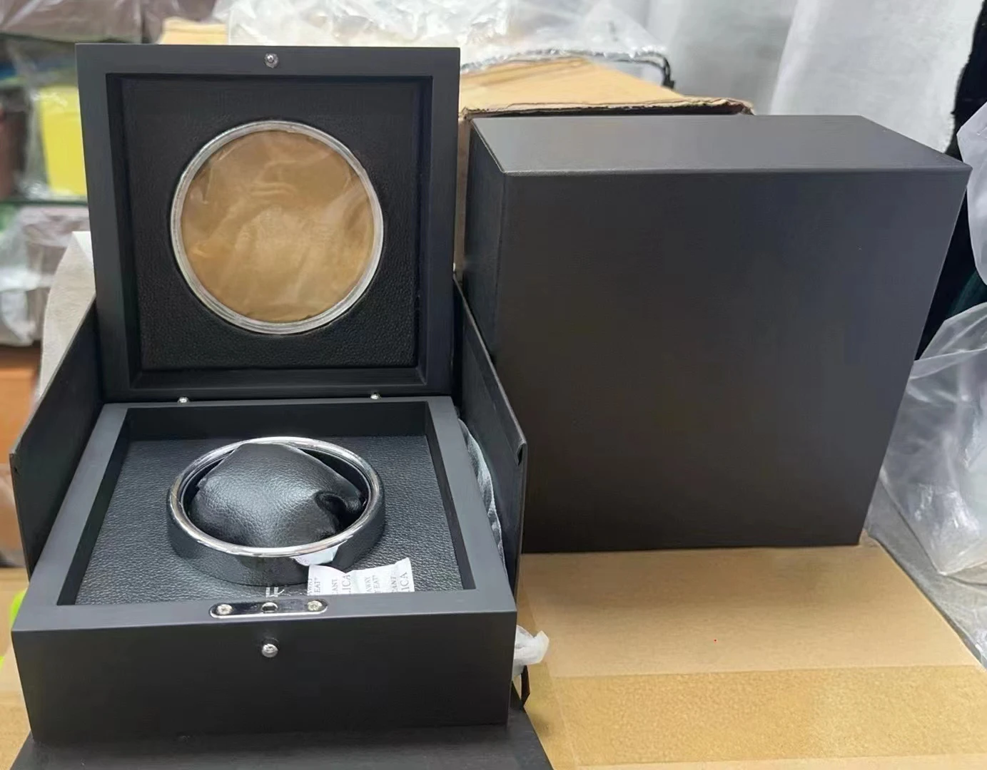 Wooden Automatic Men's Watch Storage Box for Hublot Watches Elegant ...