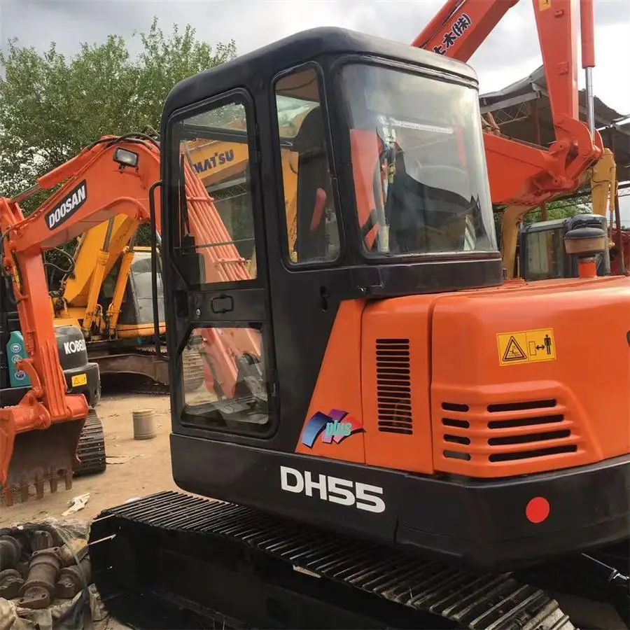 Used Mini Excavator Doosan Dx60 Excavators Made In Korea / Doosan Small ...