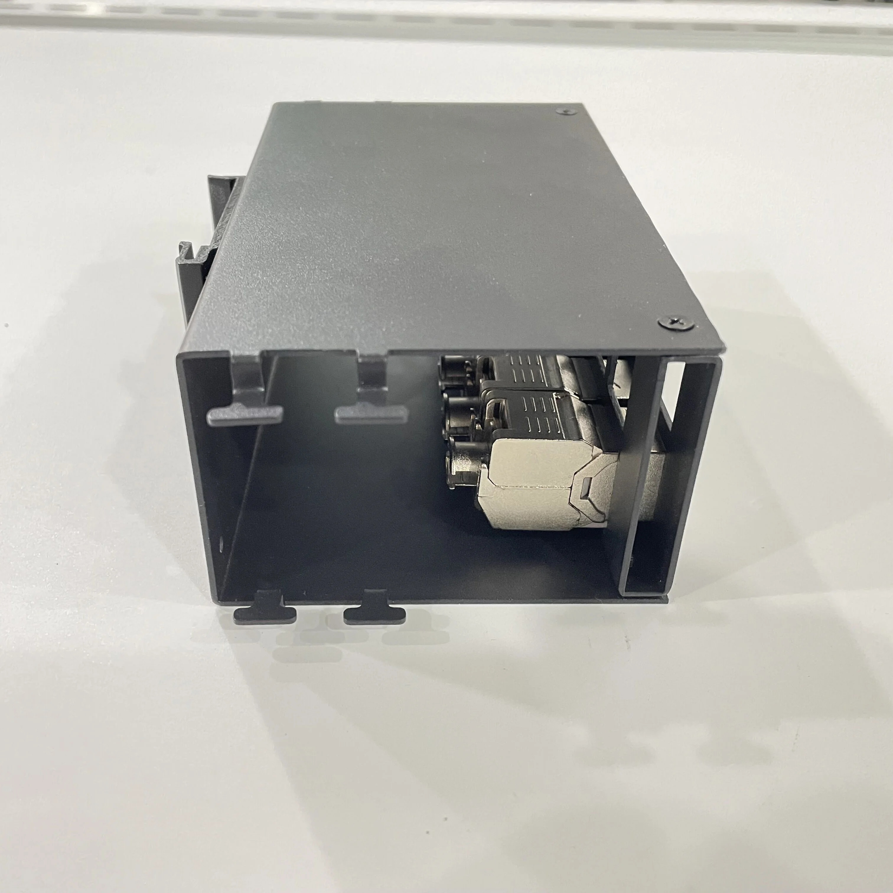 12 Port Din Rail RJ45 Patch Panel with Cat6 Keystone Jack