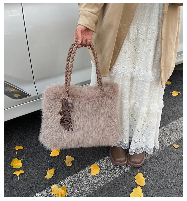 2026 High-end Plush Bag For Women Fashionable Lazy Style Large Capacity ...