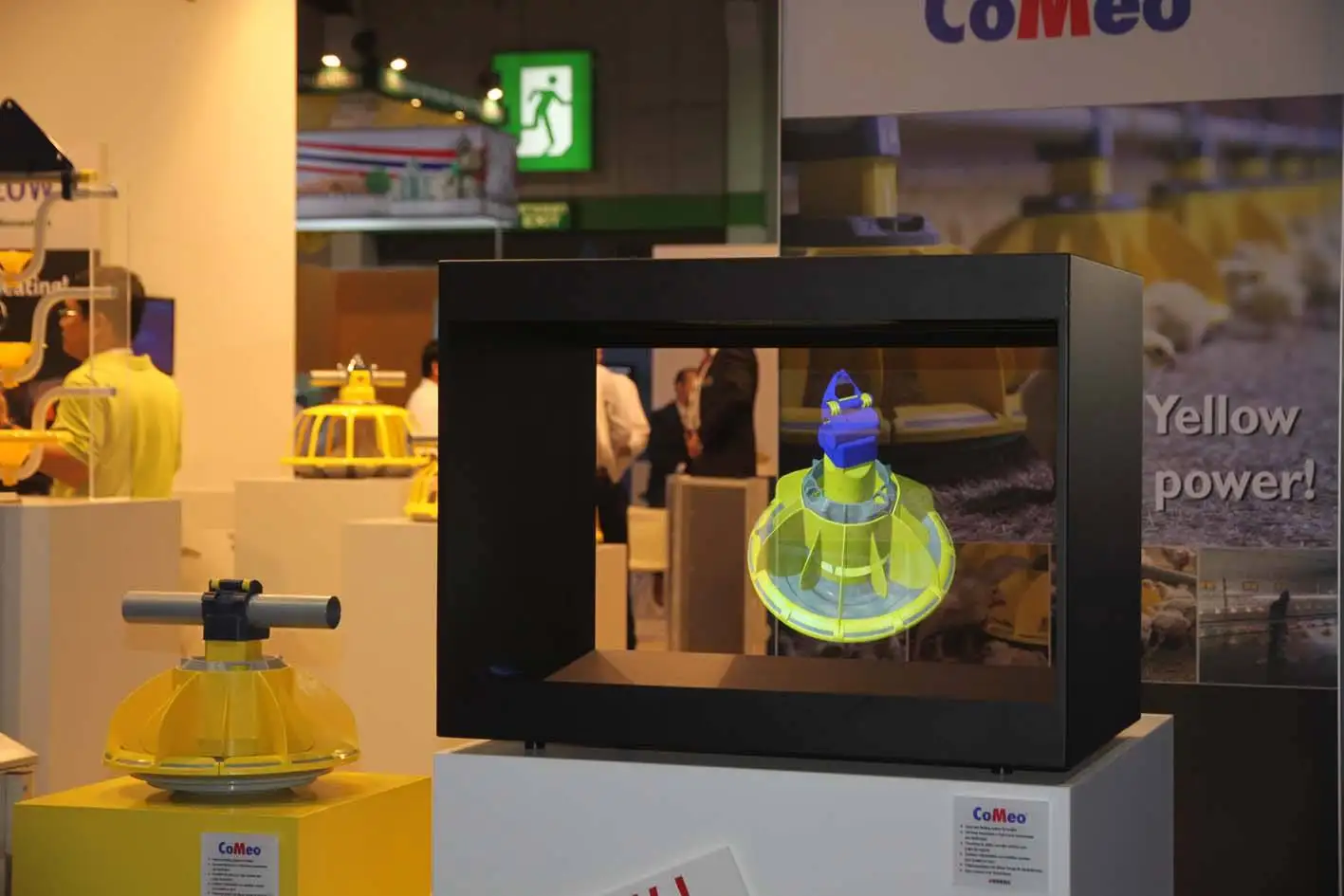 65-Inch Holocube Holographic Projector 3D 180-Degree Hologram ...