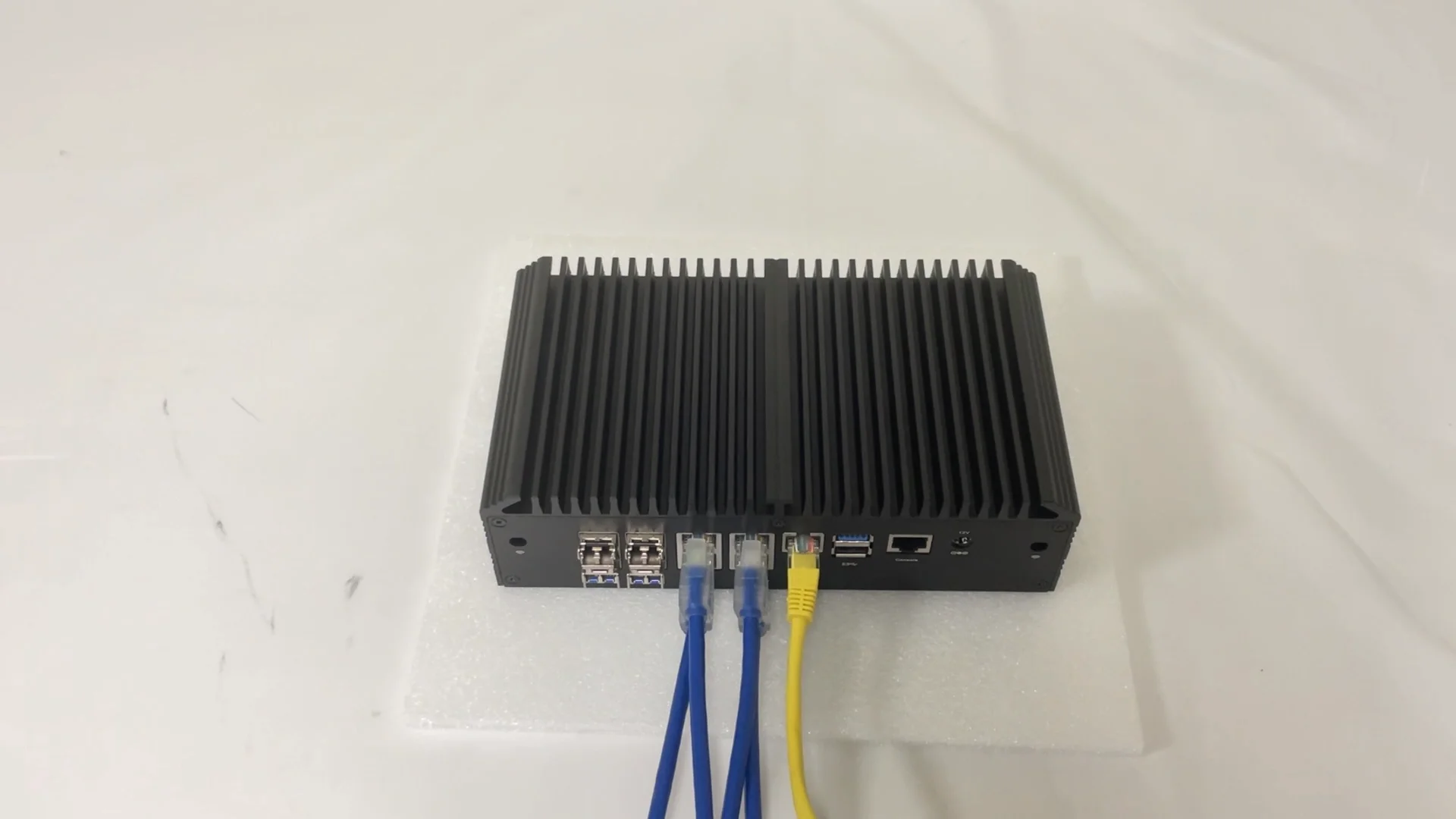 Q20331g9 4* Sfp+ 10gbe Ports 5 Intel 2.5gbe Lan Multifunctional ...