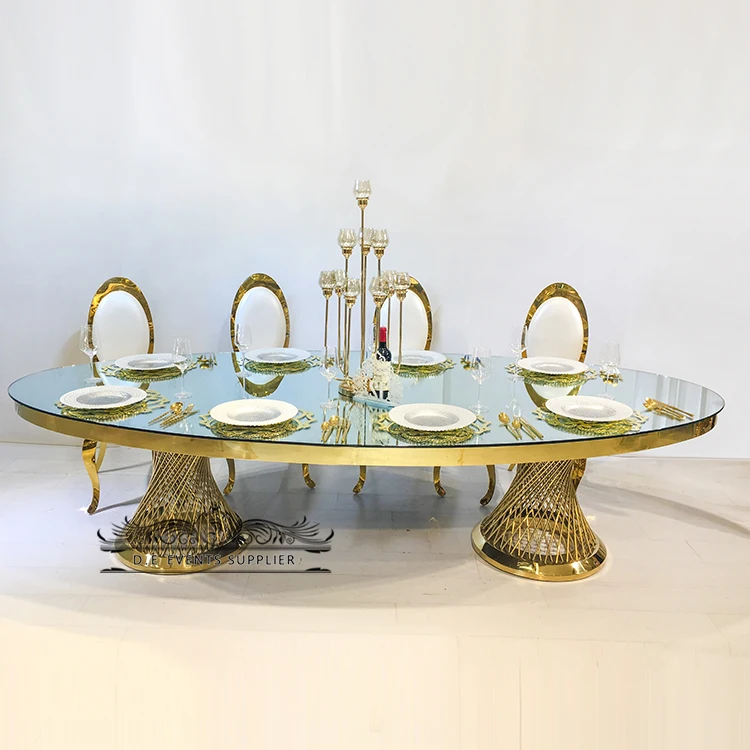 Glamorous Oval Mirrored Wedding Table For Memorable Wedding Receptions ...