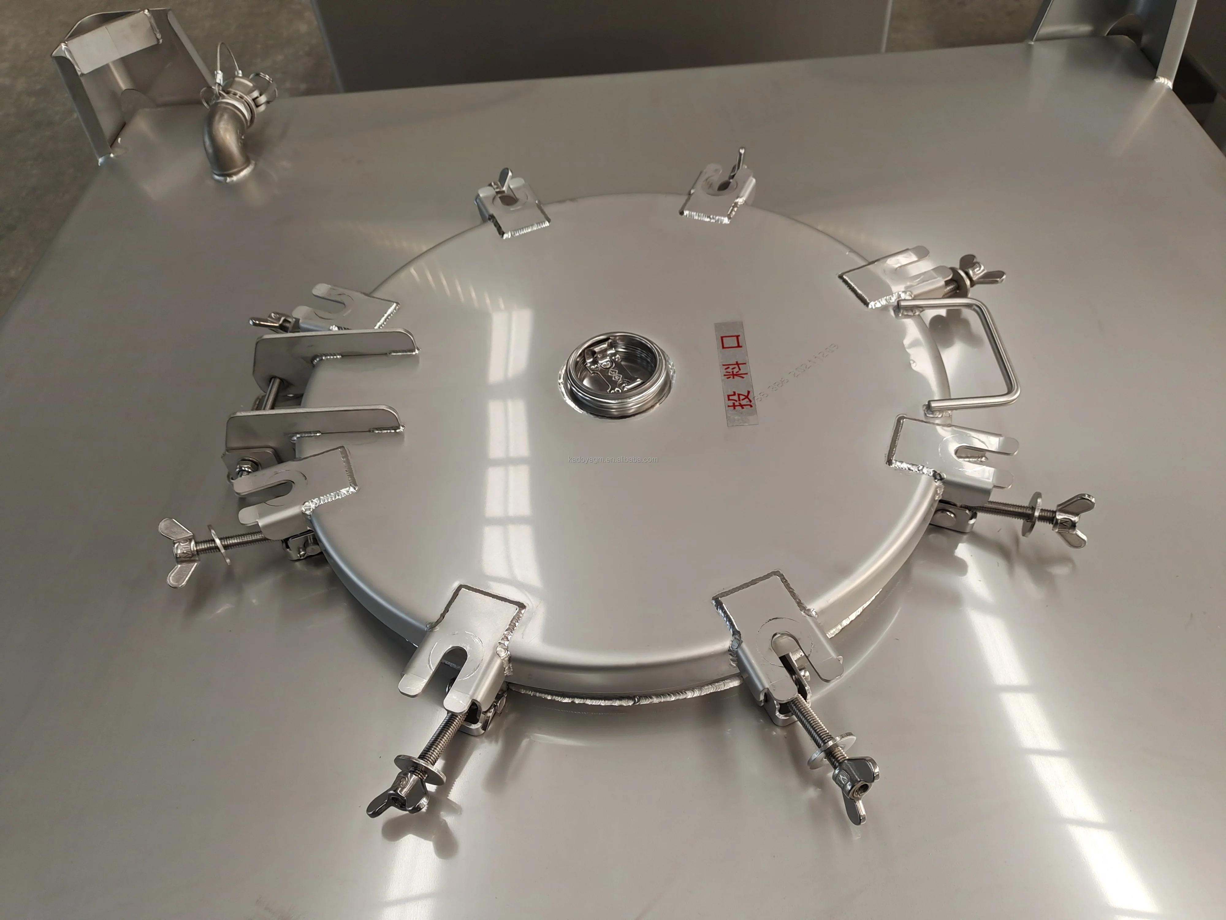 1000L Stainless Steel Tote IBC Tank - Durable & Versatile