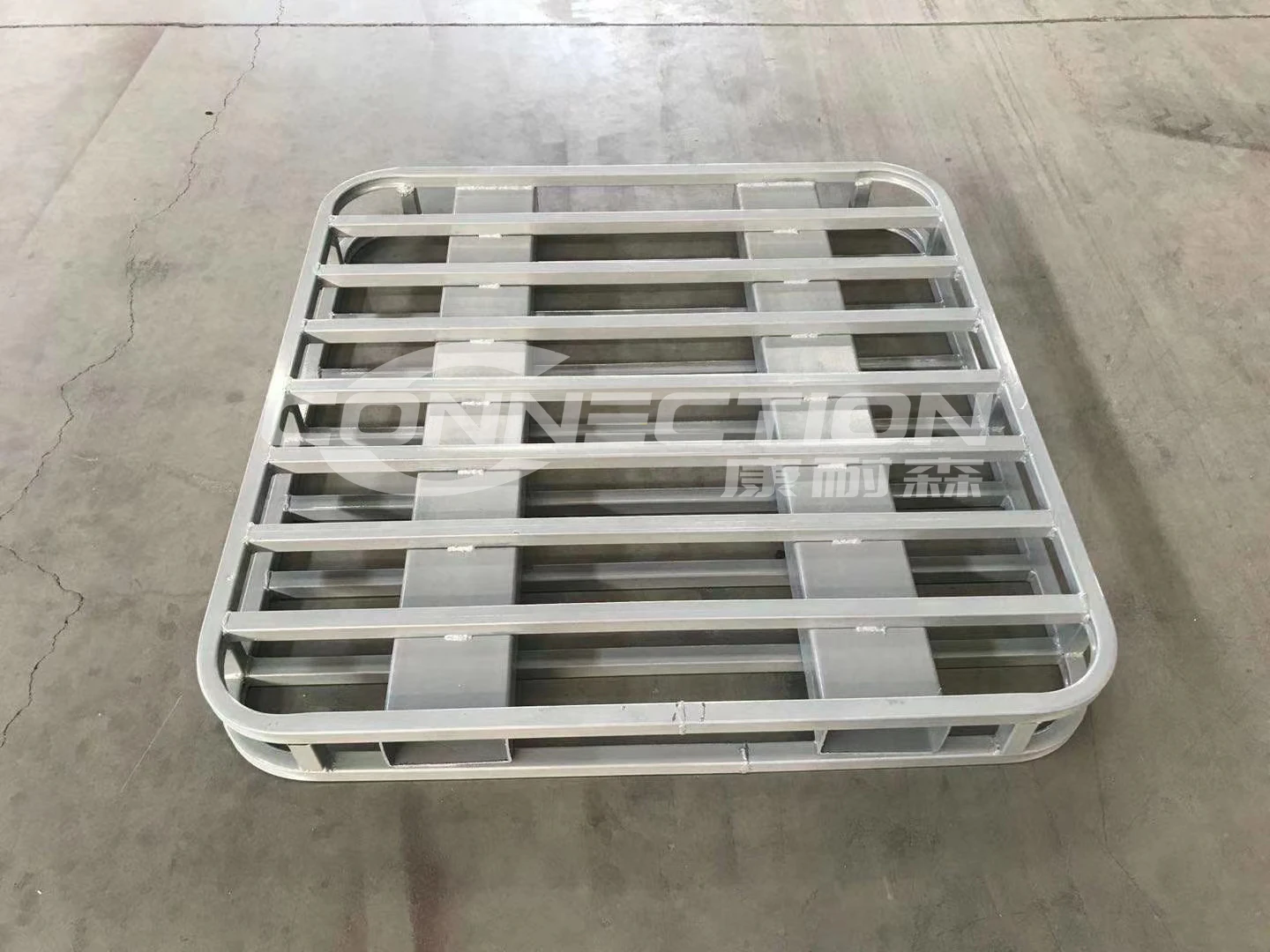 Industrial heavy duty zinc plate storage steel deck pallet| Alibaba.com