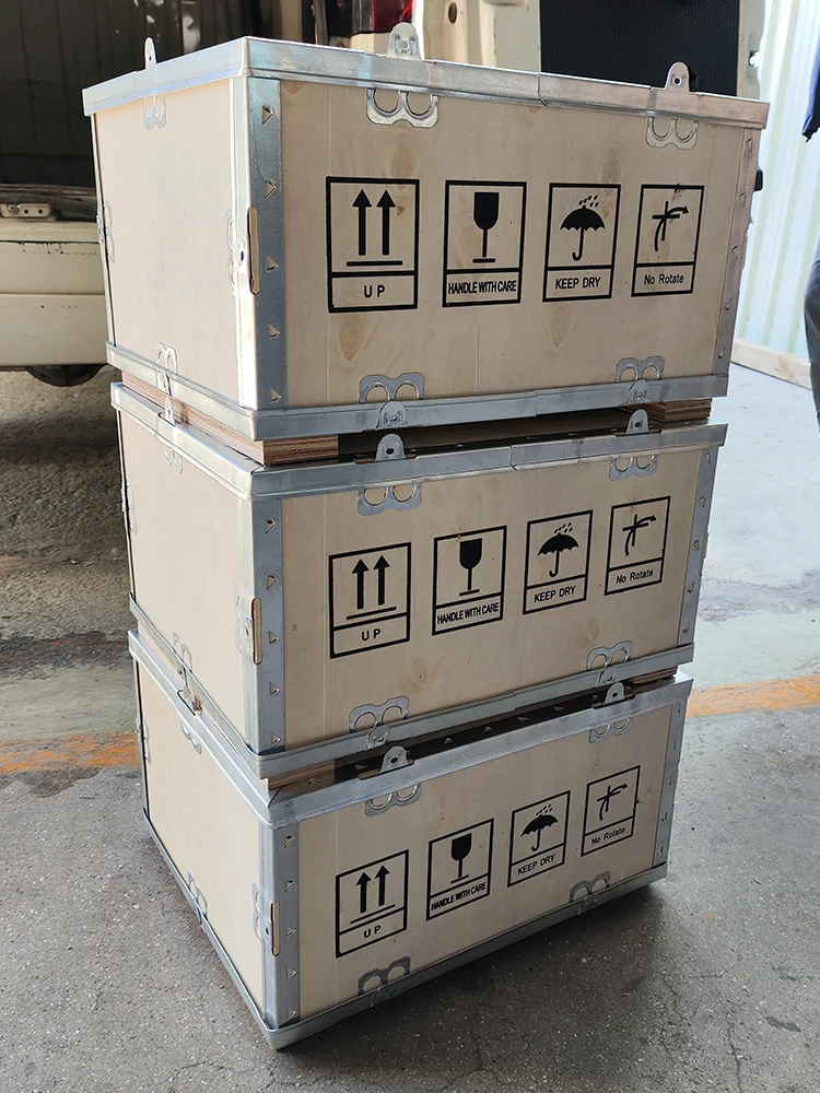 Small Wooden Shipping Crates Are Easy to Install. Lightweight Packaging ...