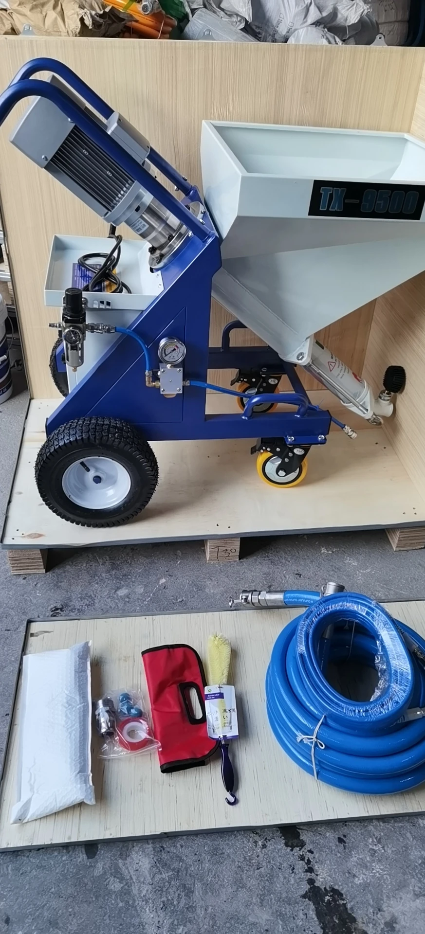 Texture Sprayer With Screw Pump Plaster Sprayer St-tx9500 - Buy Texture ...
