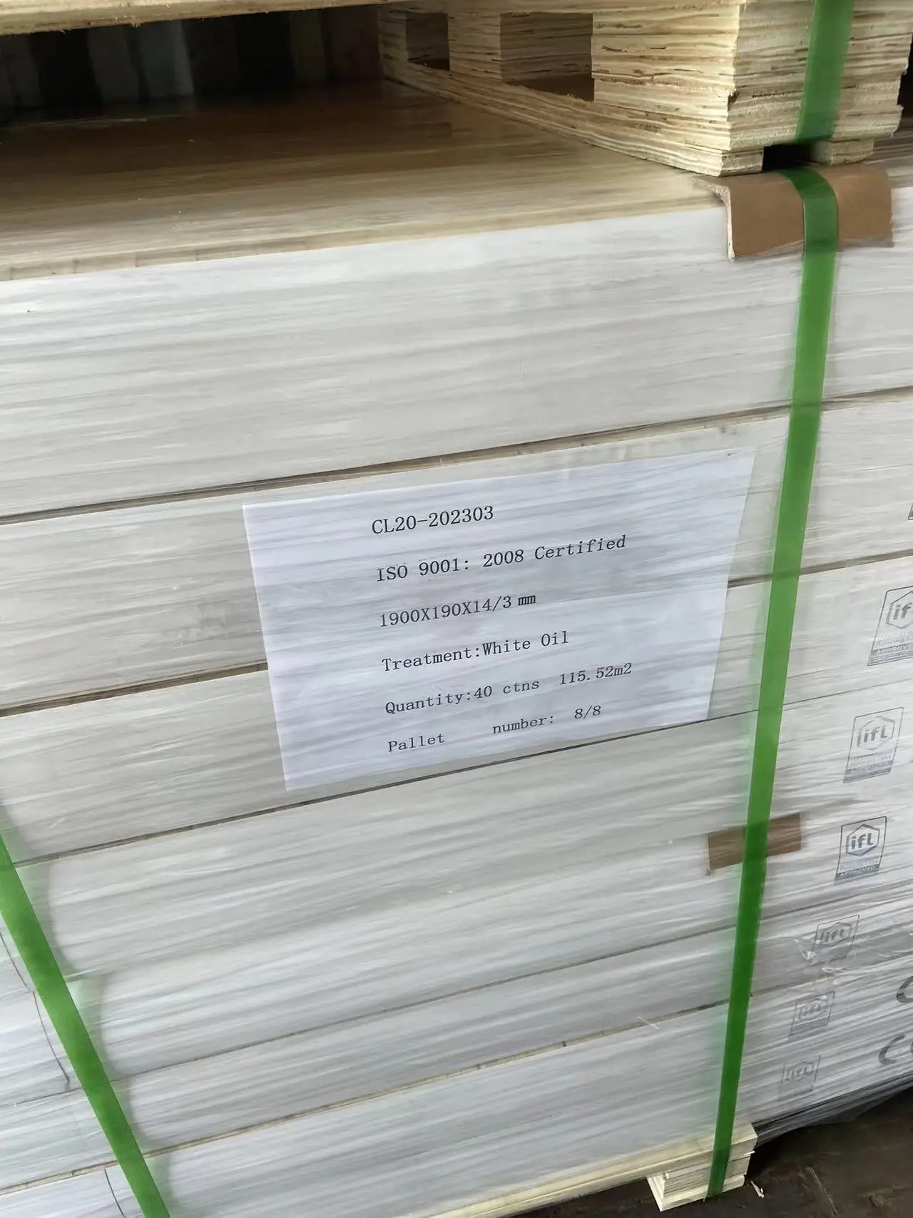 China Supplier Parquet Hickroy Uv Lacquered Hdf Engineered Wood ...