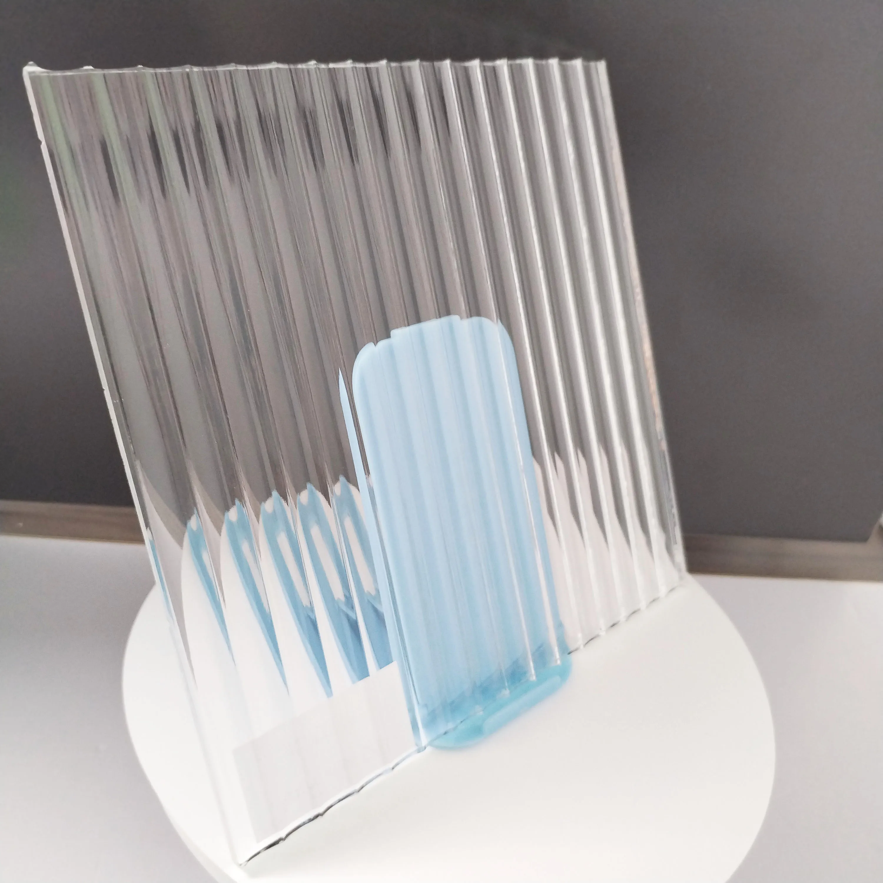 4mm Clear Patterned Glass - Durable & Decorative Panels