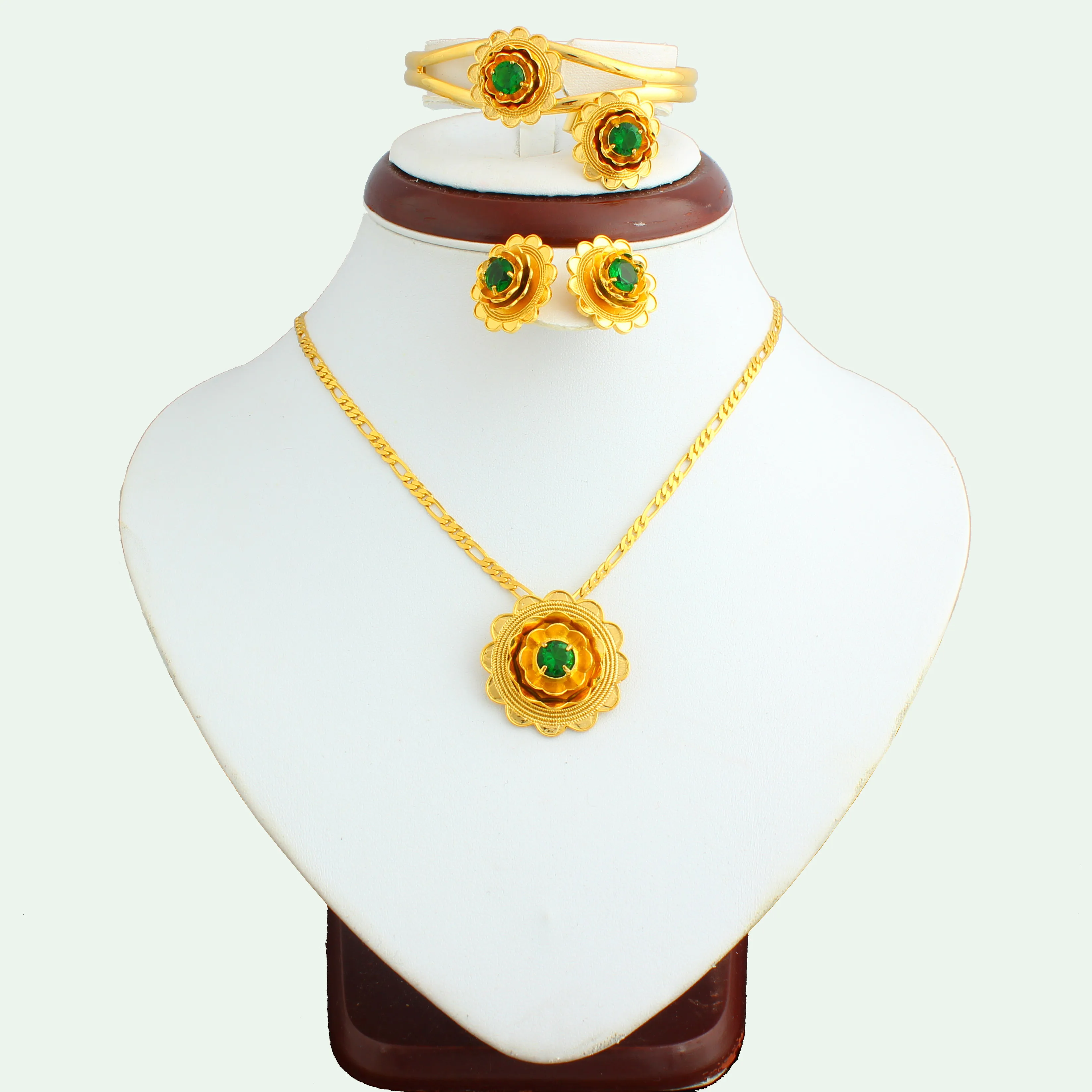 18K Gold Plated Dubai Style Jewelry Set for Women Cute Classical ...