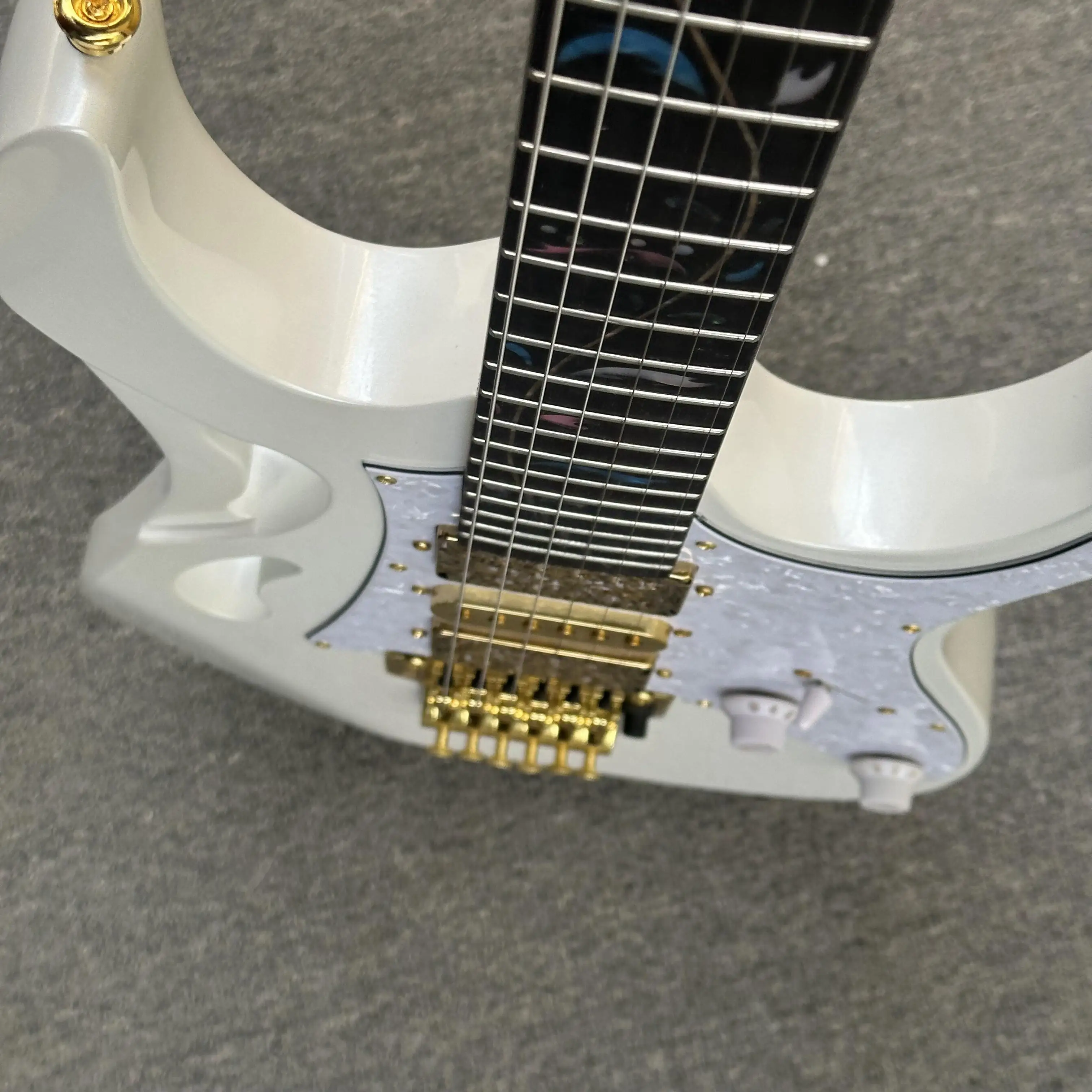 Ibn White 7V Electric Guitar - HSH Hardware & Fast Shipping