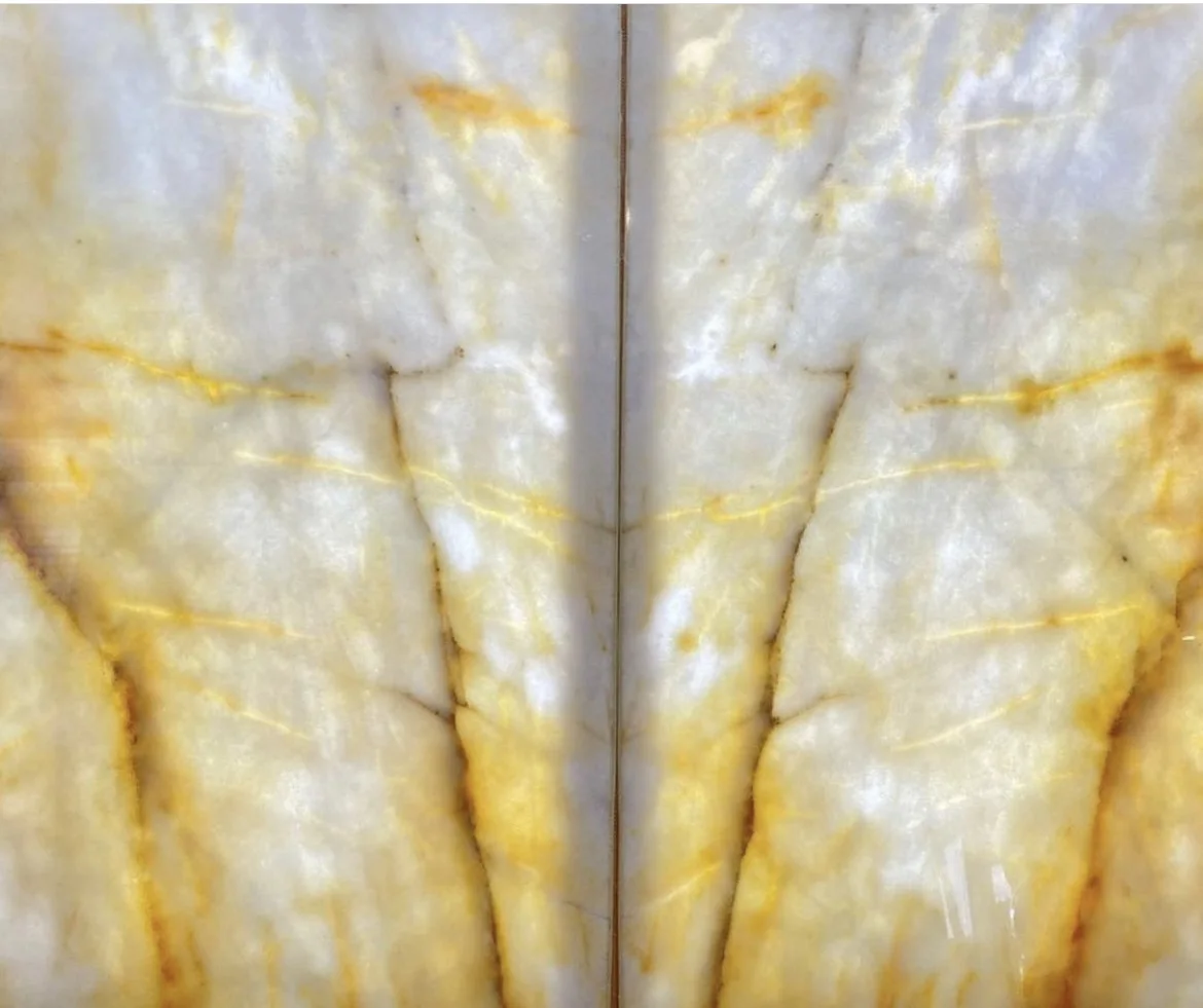 White and Gold Quartz Countertops - Transparent & Stylish