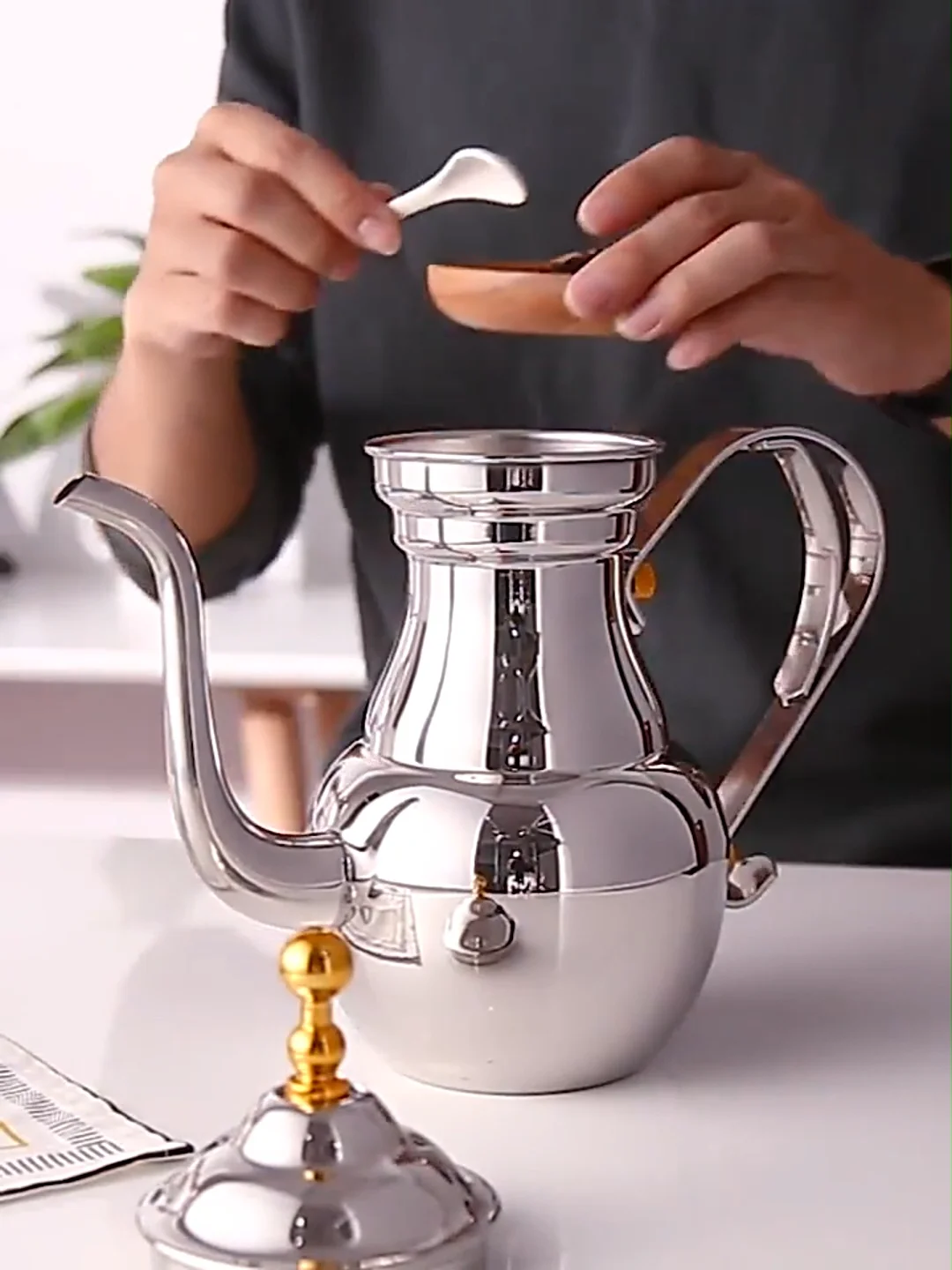 Luxury Stainless Steel Arabic Teapot Metal Flower Tea Milk Tea Kettle ...