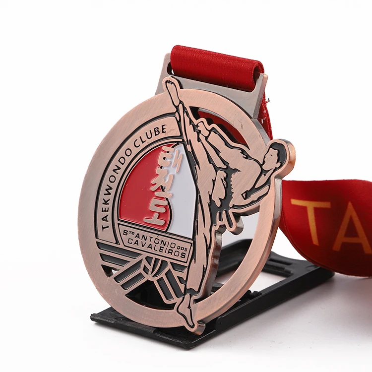 Finisher Medals School Sports Competition Gold Football Medal Custom 3d ...
