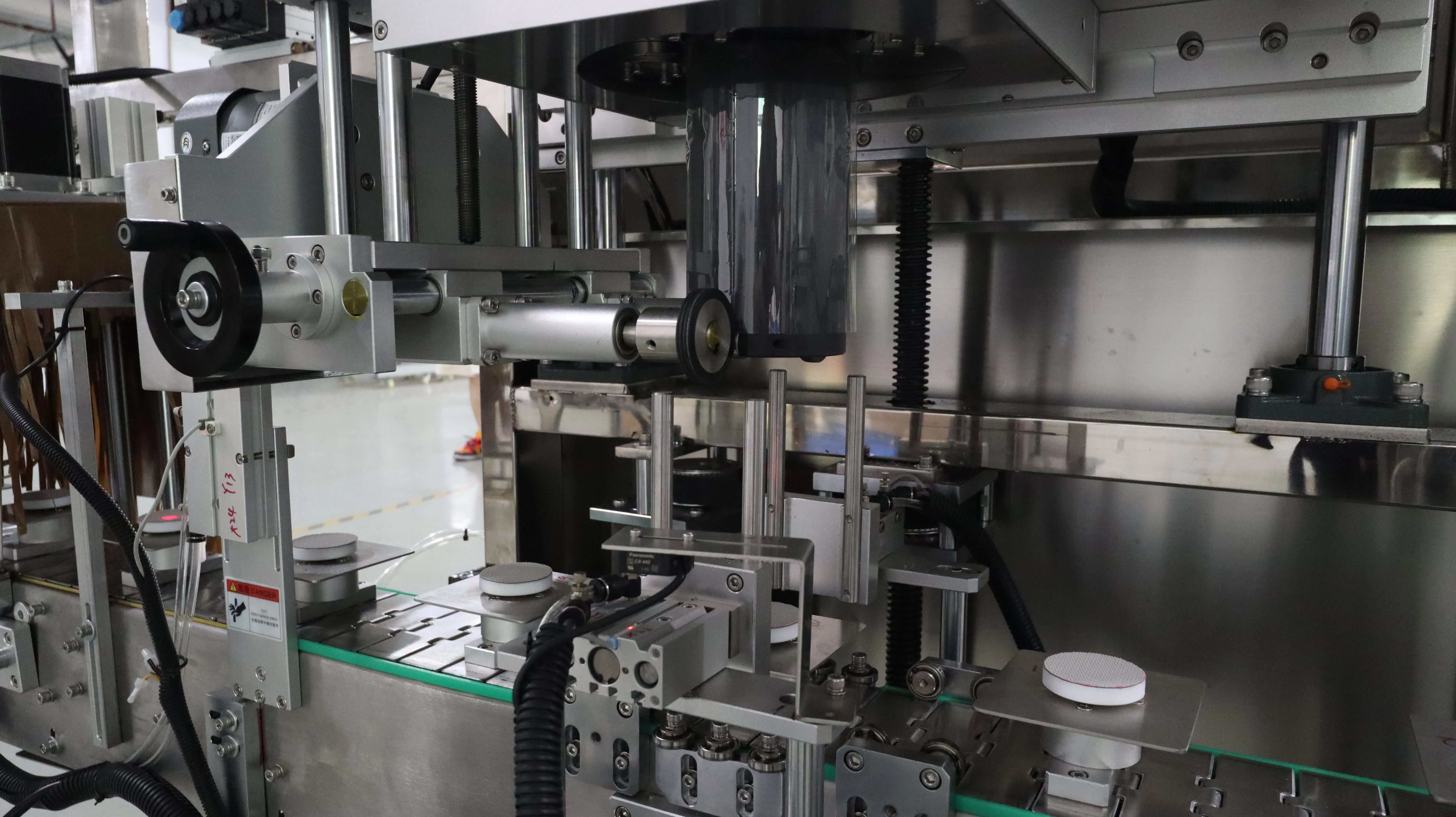 Plastic Petri Dish Shrink Sleeve Label Applicator Machine with Electric ...