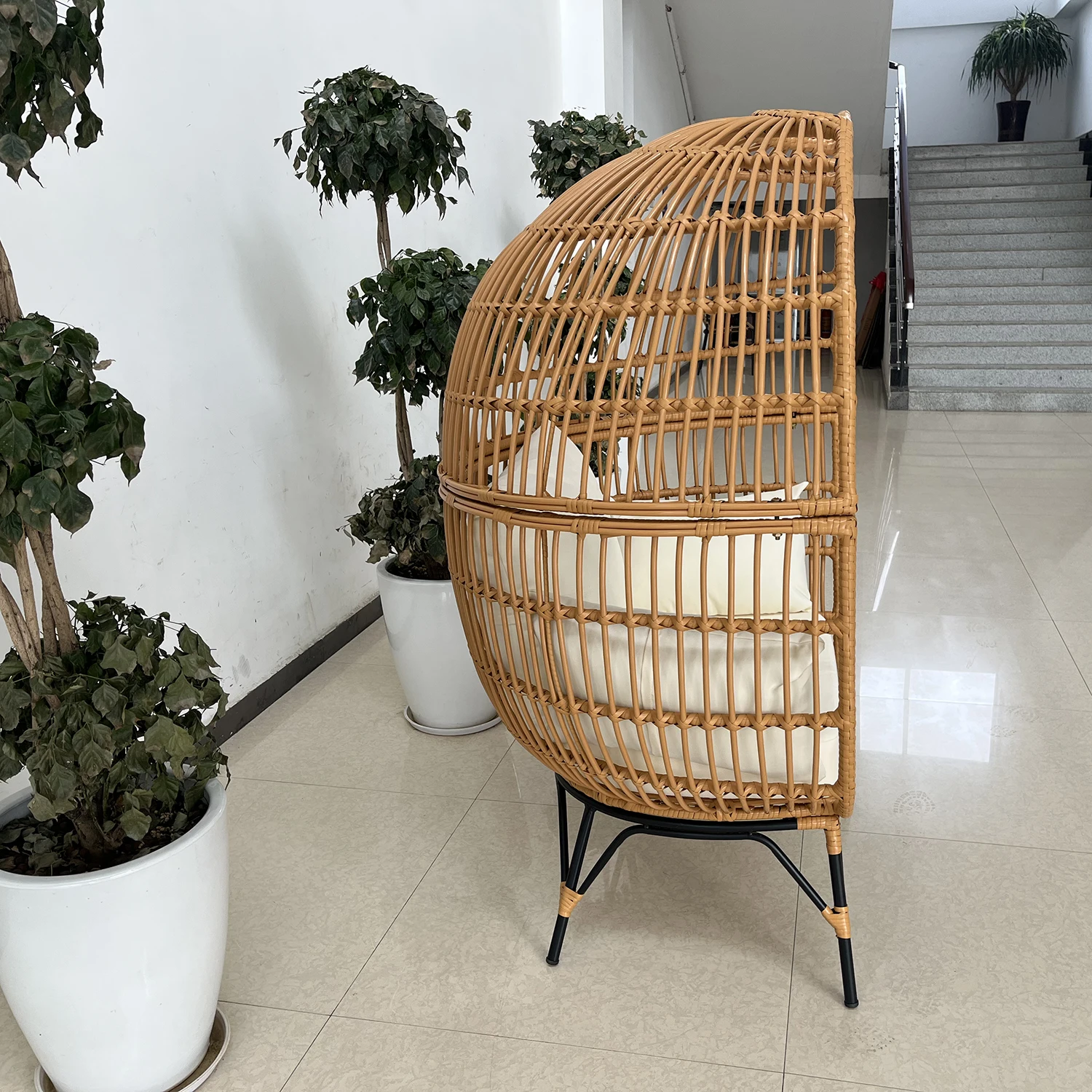 Outdoor Bird's Nest Lying Chair - Wicker Hanging Bed