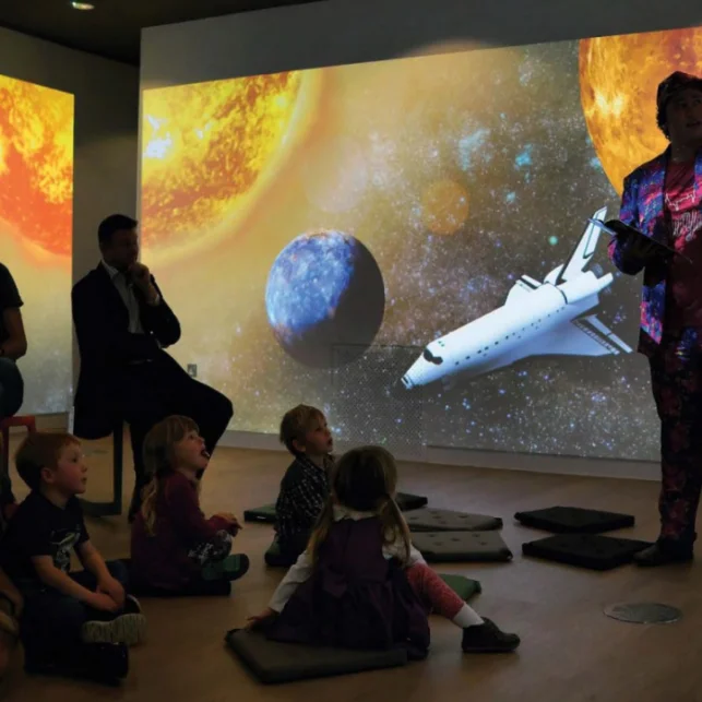 Immersive Interactive Projection For Restaurant Immersive Wall Floor ...
