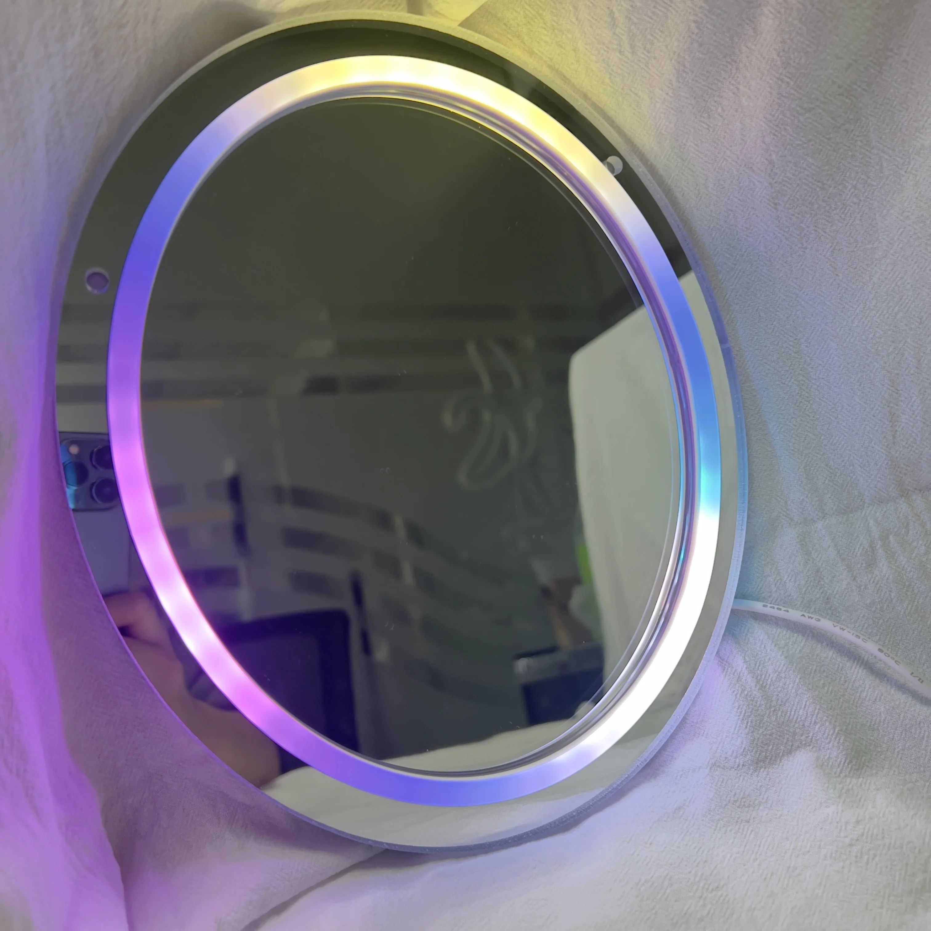 Hello Kitty Led Mirror Neon Custom Irregular Vanity Mirror With Neon ...