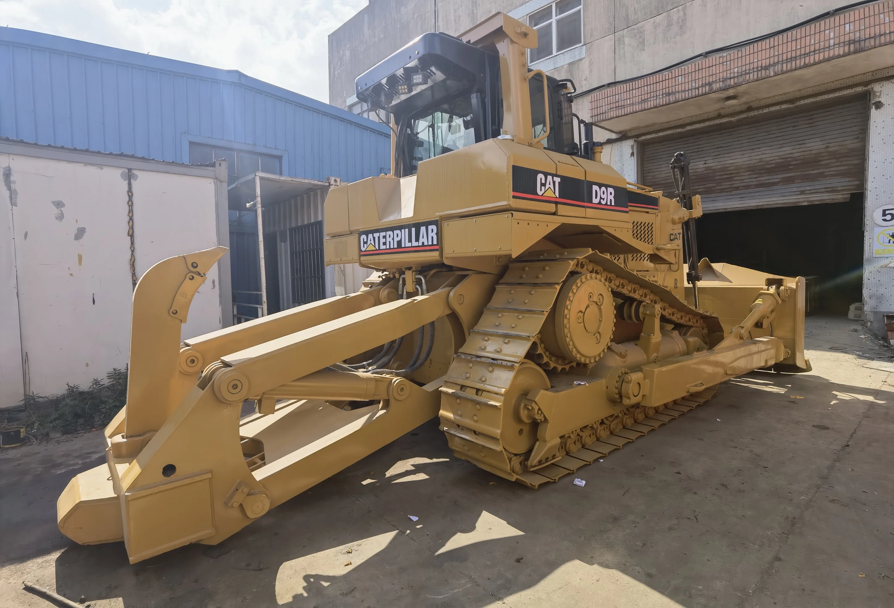 Second Hand Caterpillar D9r Bulldozer Used Cat Bulldozer D9r D6r D7r ...