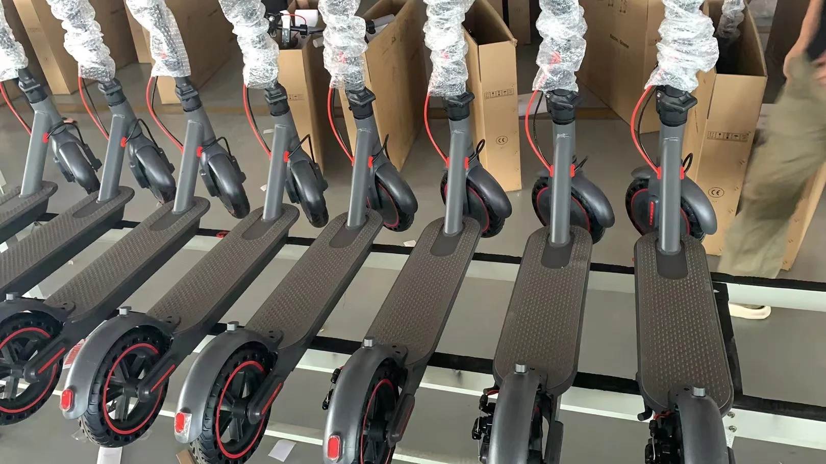 Eu Usa Warehouse Electric Scooters Foldable 8.5inch Tire 250w 350w 500w ...