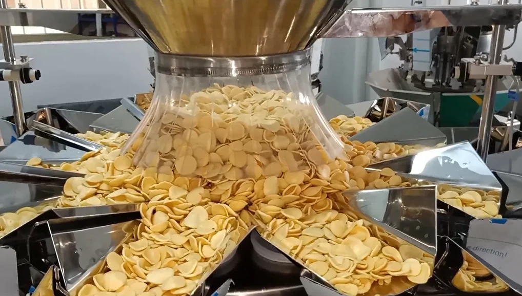 Automatic Packing In Pouch Weighing Sealing Packaging Machine With ...