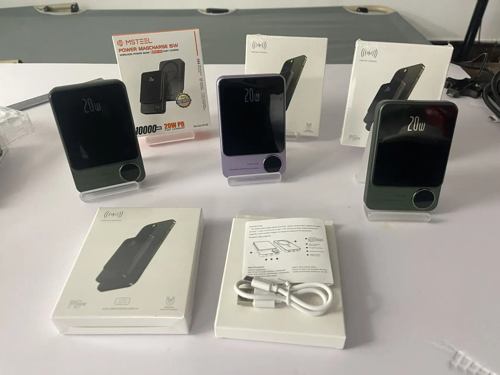 High Quality Magnetic Wireless Power Bank 5000mah Original Factory Mag ...