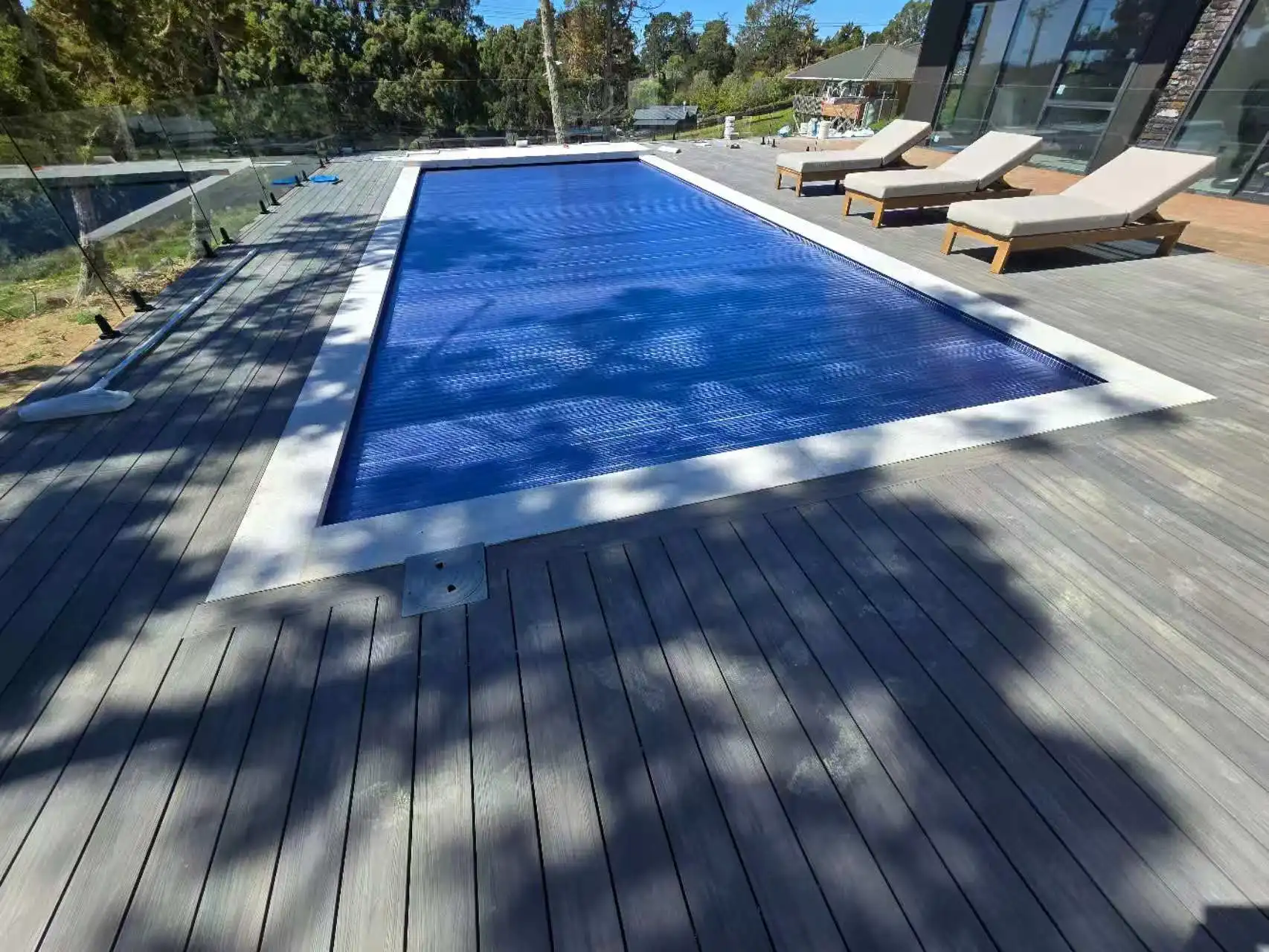 Transparent Blue PC Blades - Safe Pool Covers for Kids