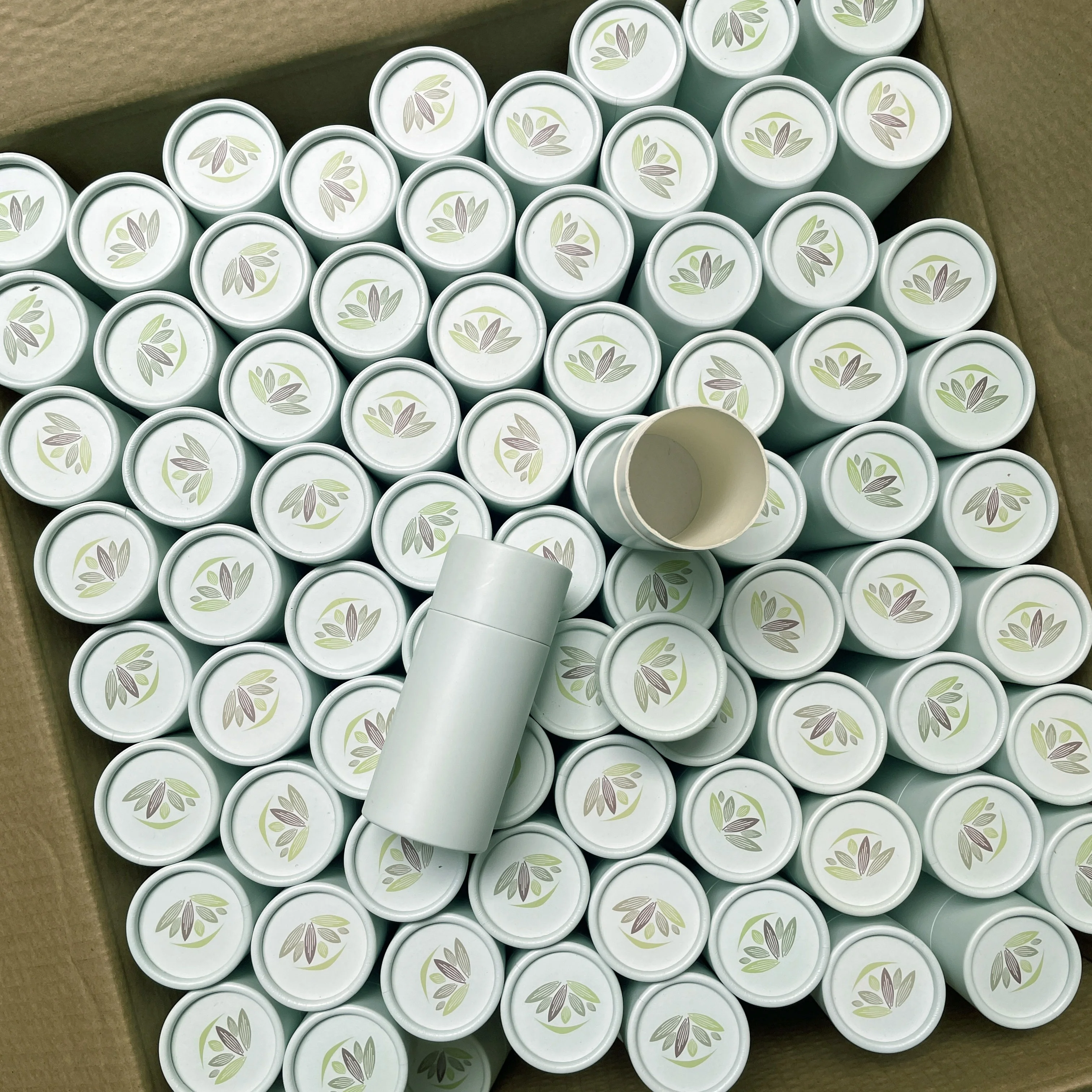 Luxury Black Paper Tube - Perfect for Perfume & Cosmetics