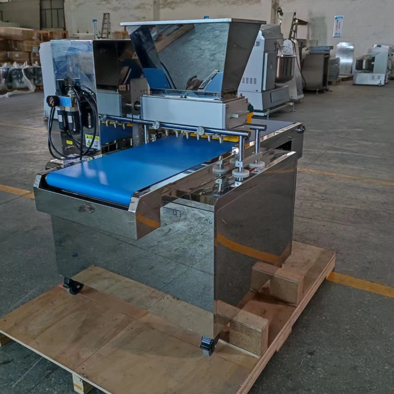 Automatic Industrial Machine Make Cookies Stamping Biscuits And Cookie ...