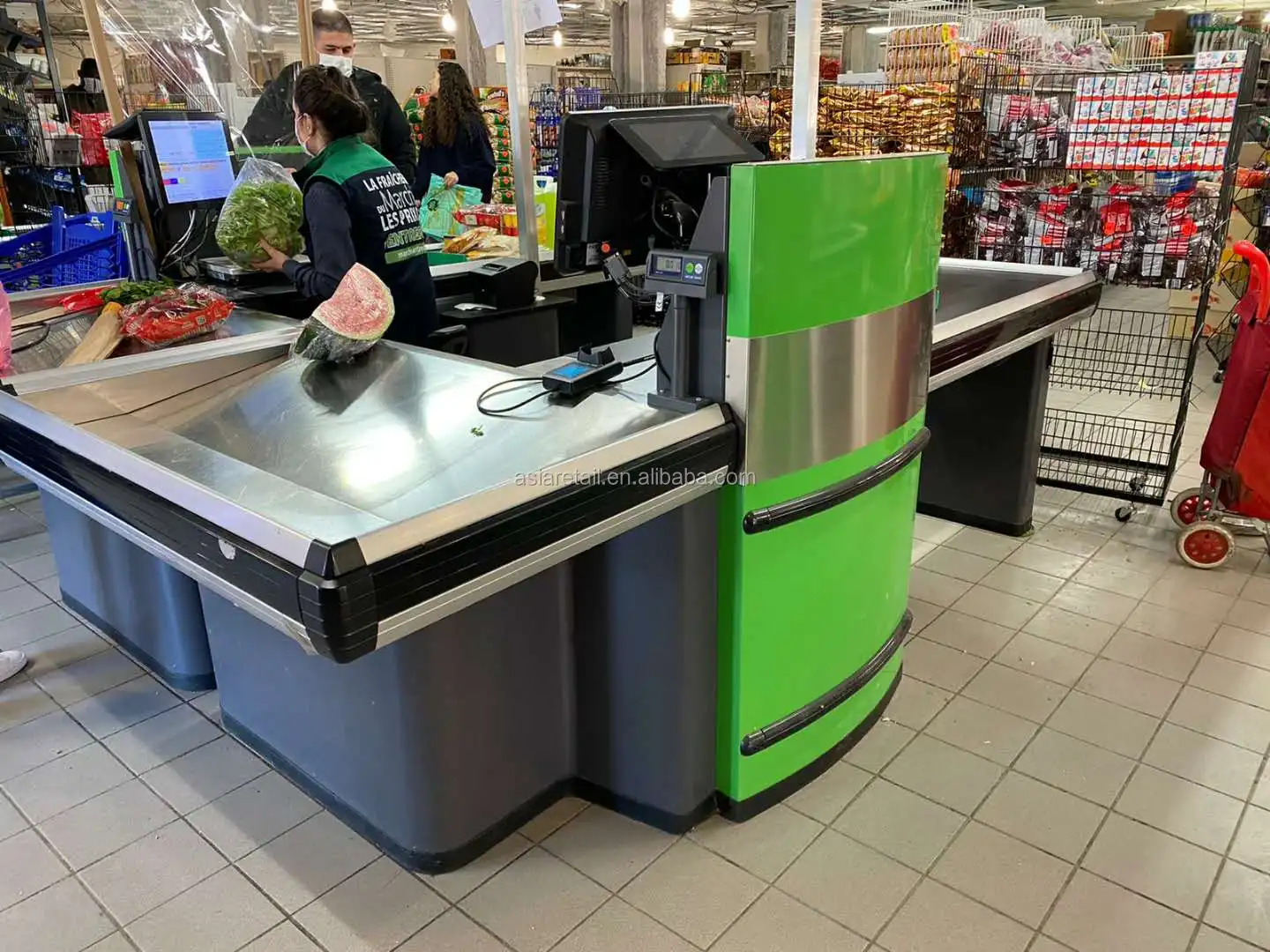 Cashier Station