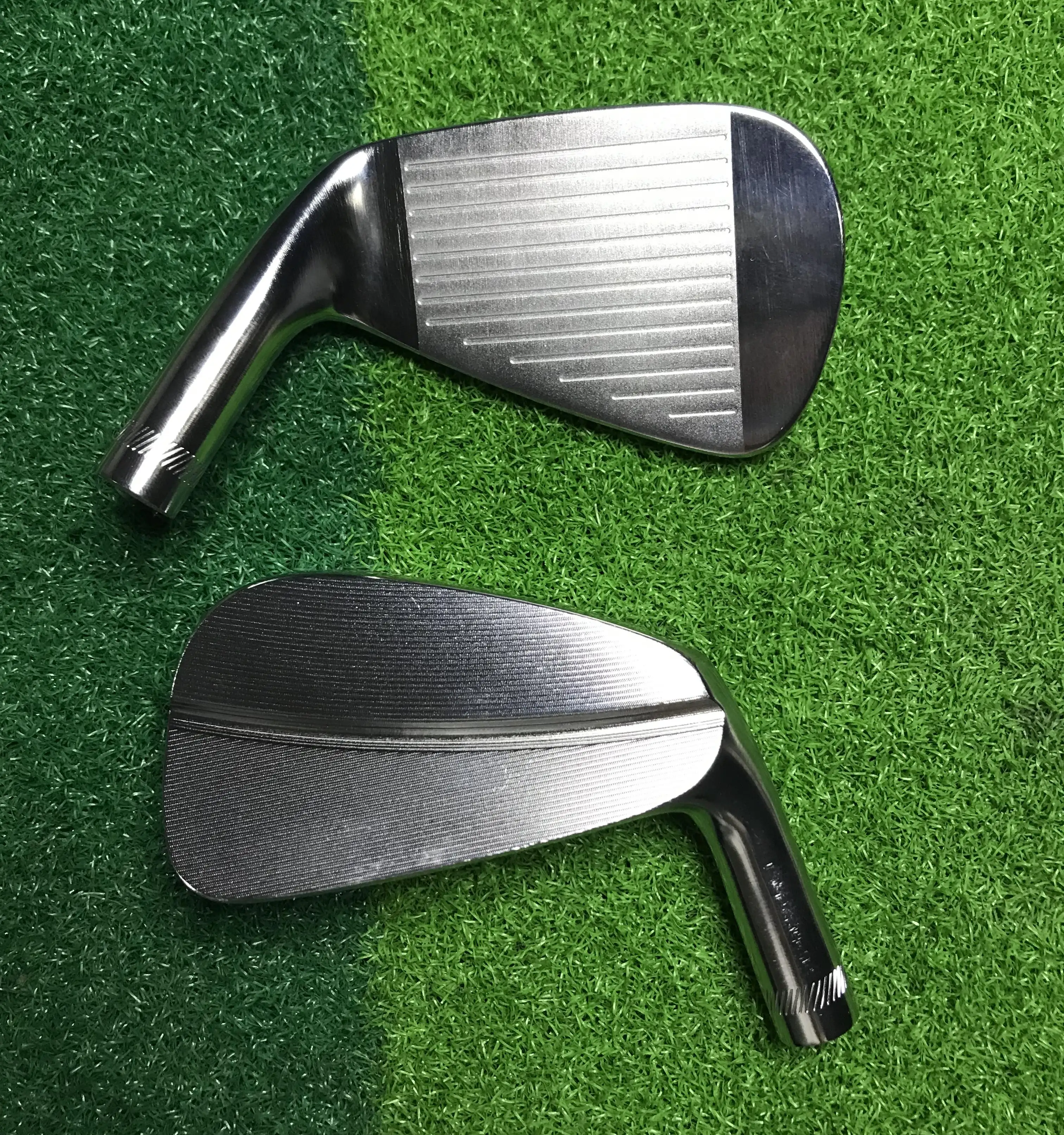 Custom Forged 1020 Carbon Steel Golf Club Set - Right Handed