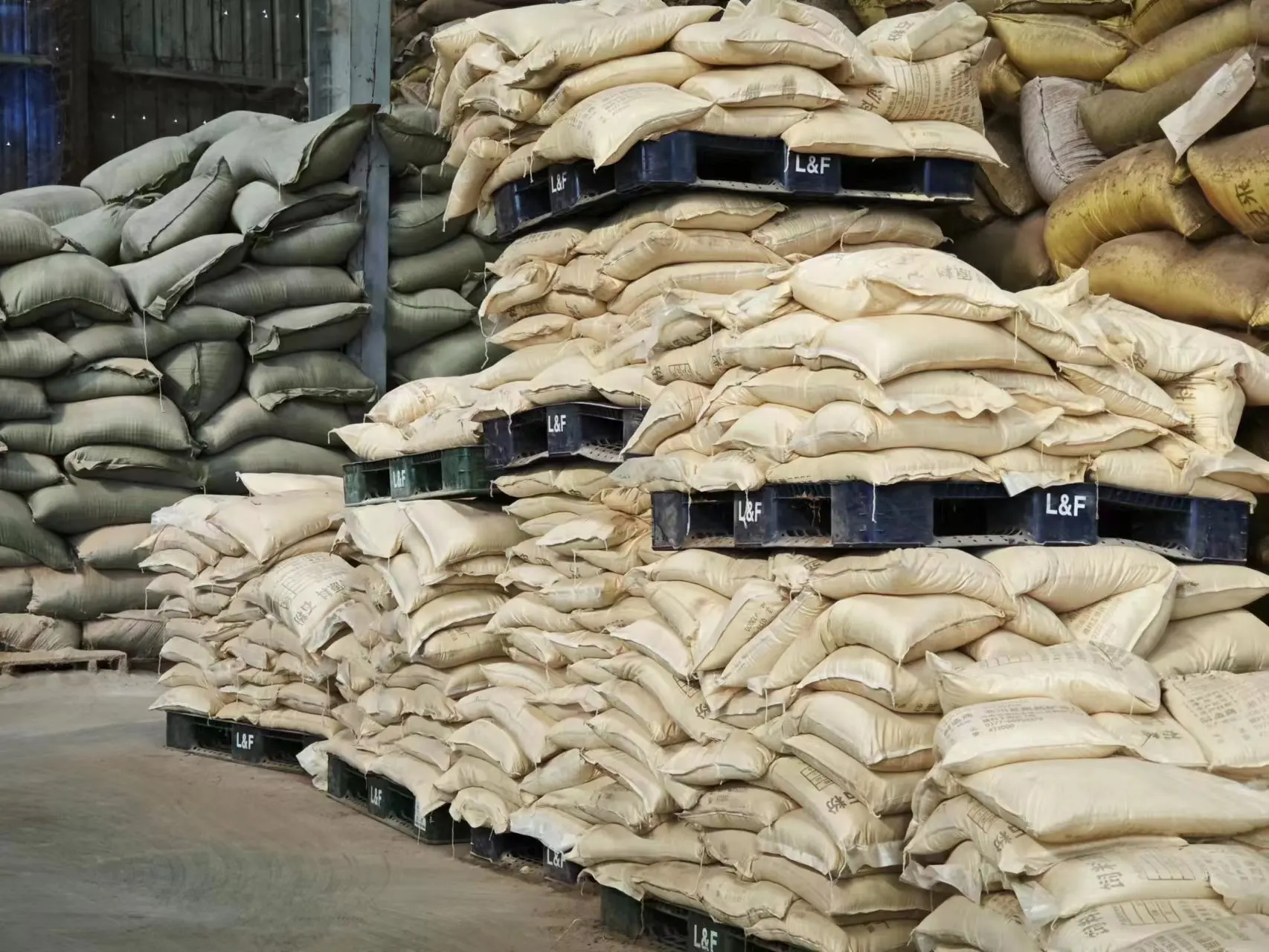 2% Bulk Cattle Feed Premix 25kg Per Packet Large Capacity - Buy Cow ...