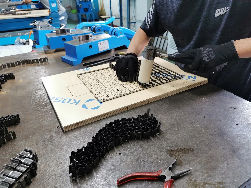 Jigsaw Puzzle Die Cutting Machine Tyc22l For A3-1000pcs Puzzles - Buy ...