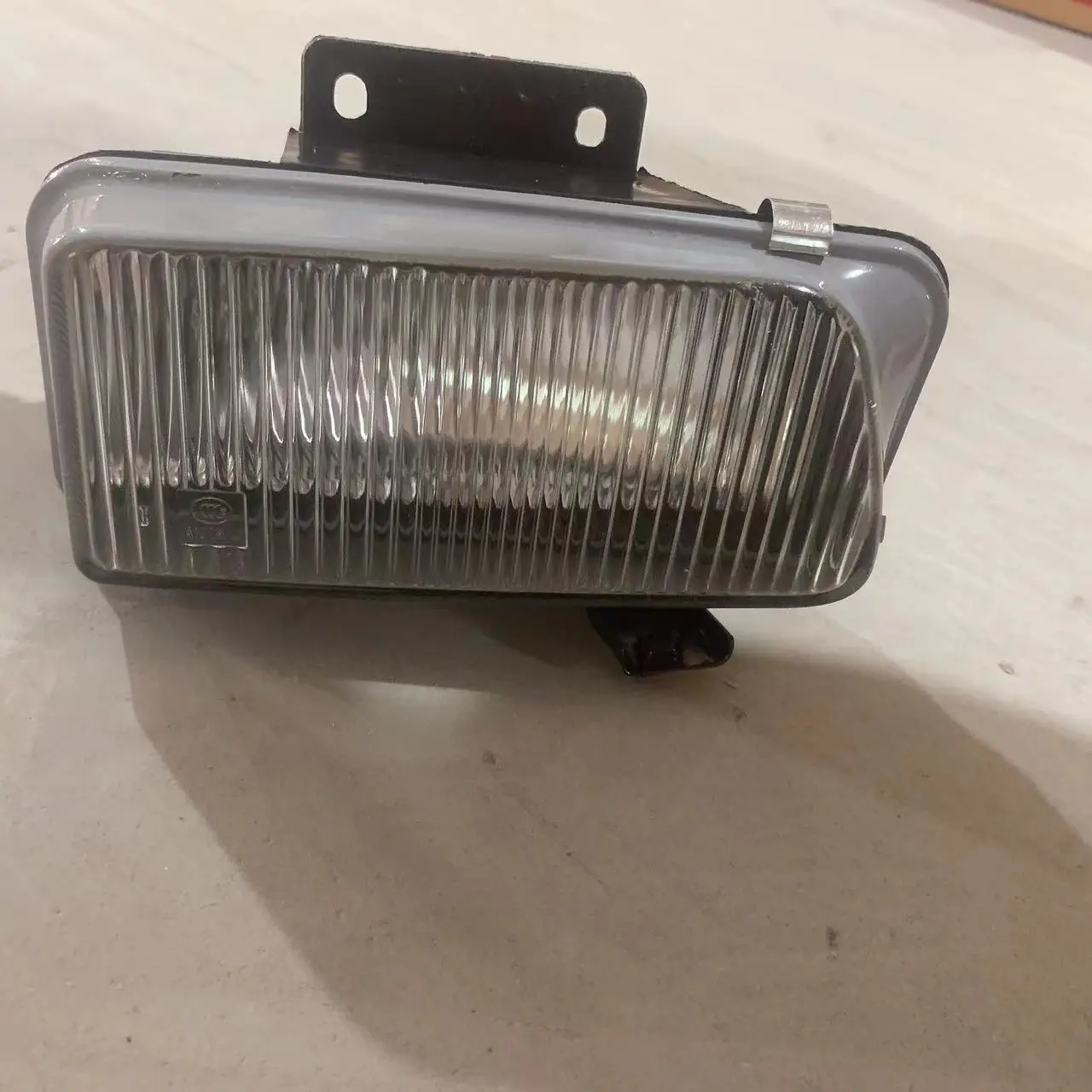 Truck Aftermarket Original Replacement Halogen Bulb for Isuzu NPR 700P NLR