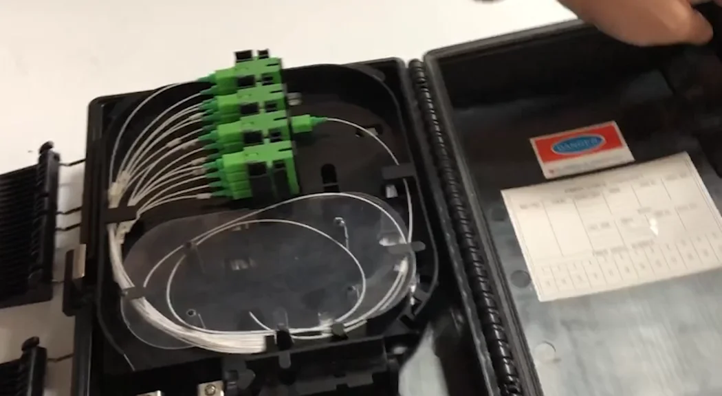 Wall Mounted Fiber Optic Terminal Box Distribution Waterproof Box ...